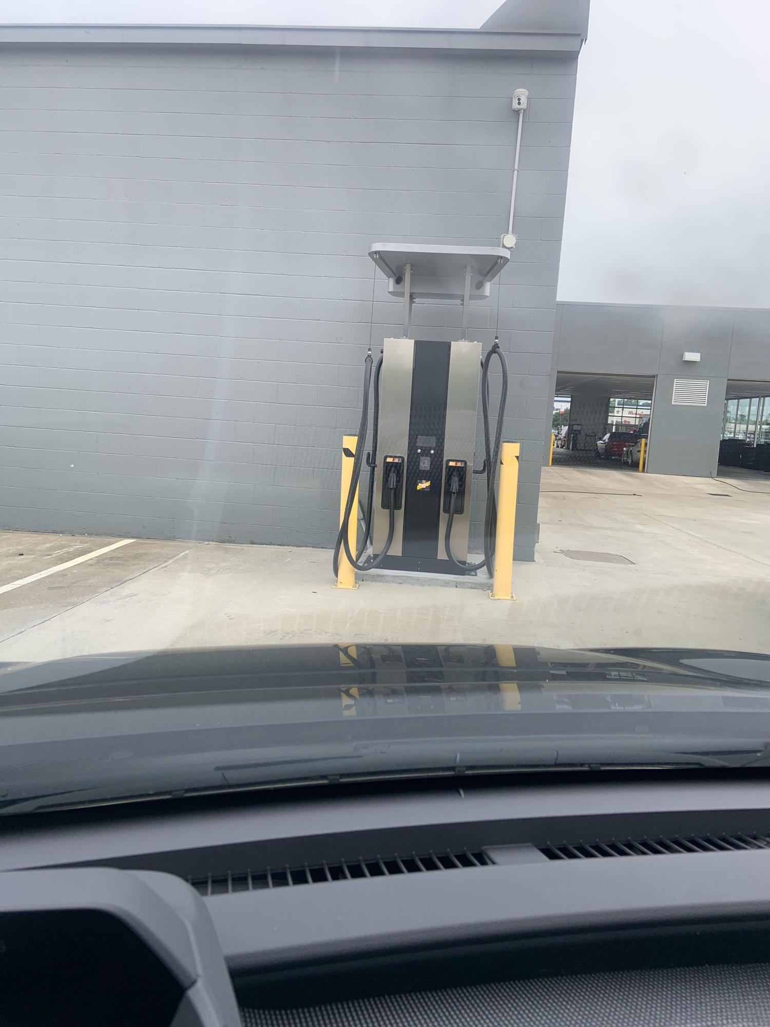 Ed Martin Chevrolet-Cadillac | Anderson, IN | EV Station