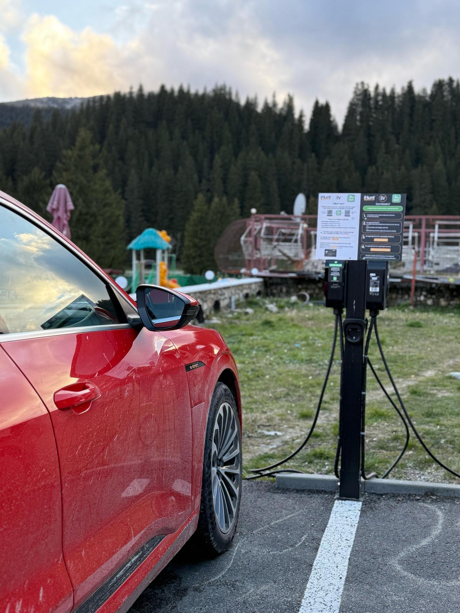 iHunt EV - Casa Iustin | Str. Orzea, nr. 42A, Sat Dobresti, Moroeni ...