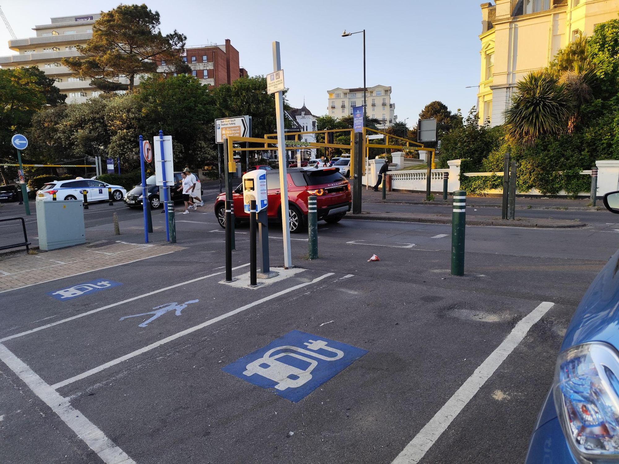 Bath Road South Car Park (1) | Bath Road, Bournemouth, BH1 2EW, UK | EV ...