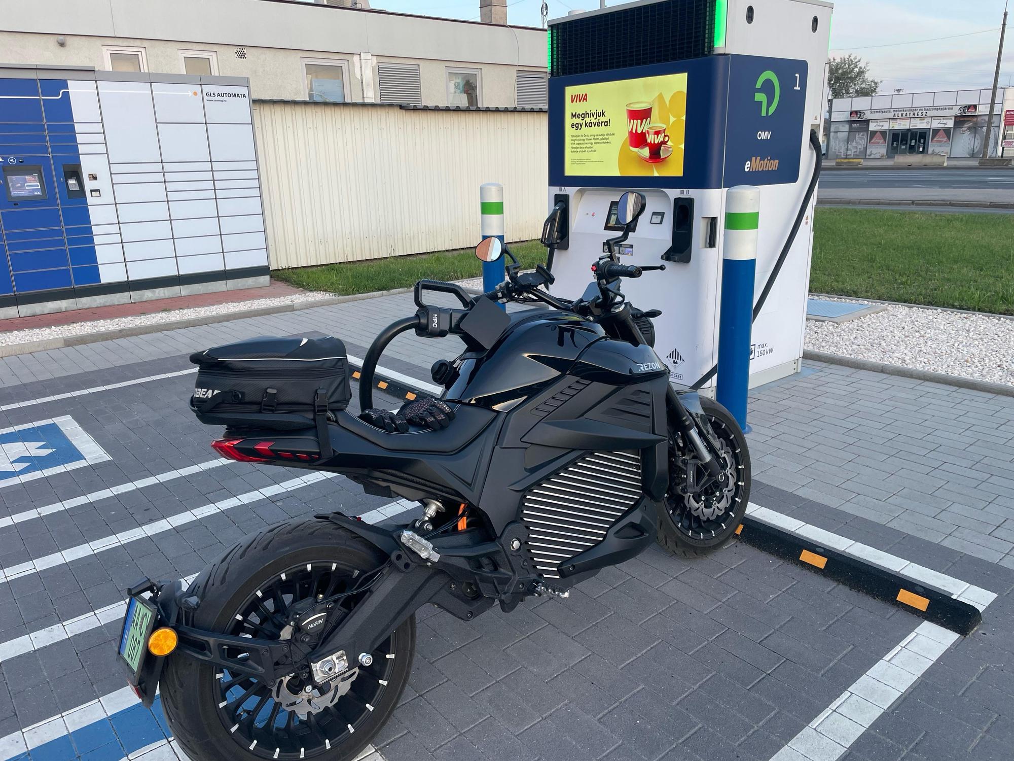 OMV eMotion - Szeged, Dorozsmai út | Szeged, Dorozsmai út 1. | EV Station