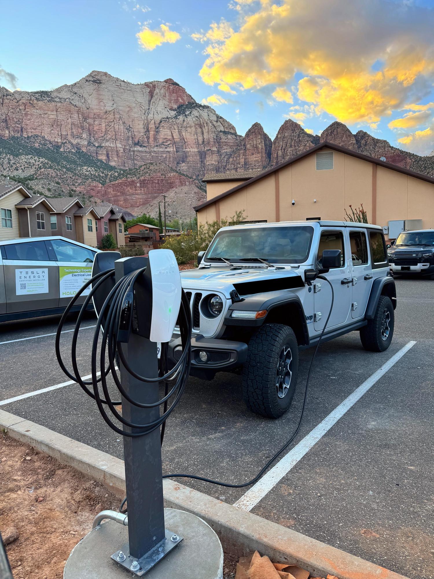 Bumbleberry Inn - Destination Charging | Springdale, UT | EV Station