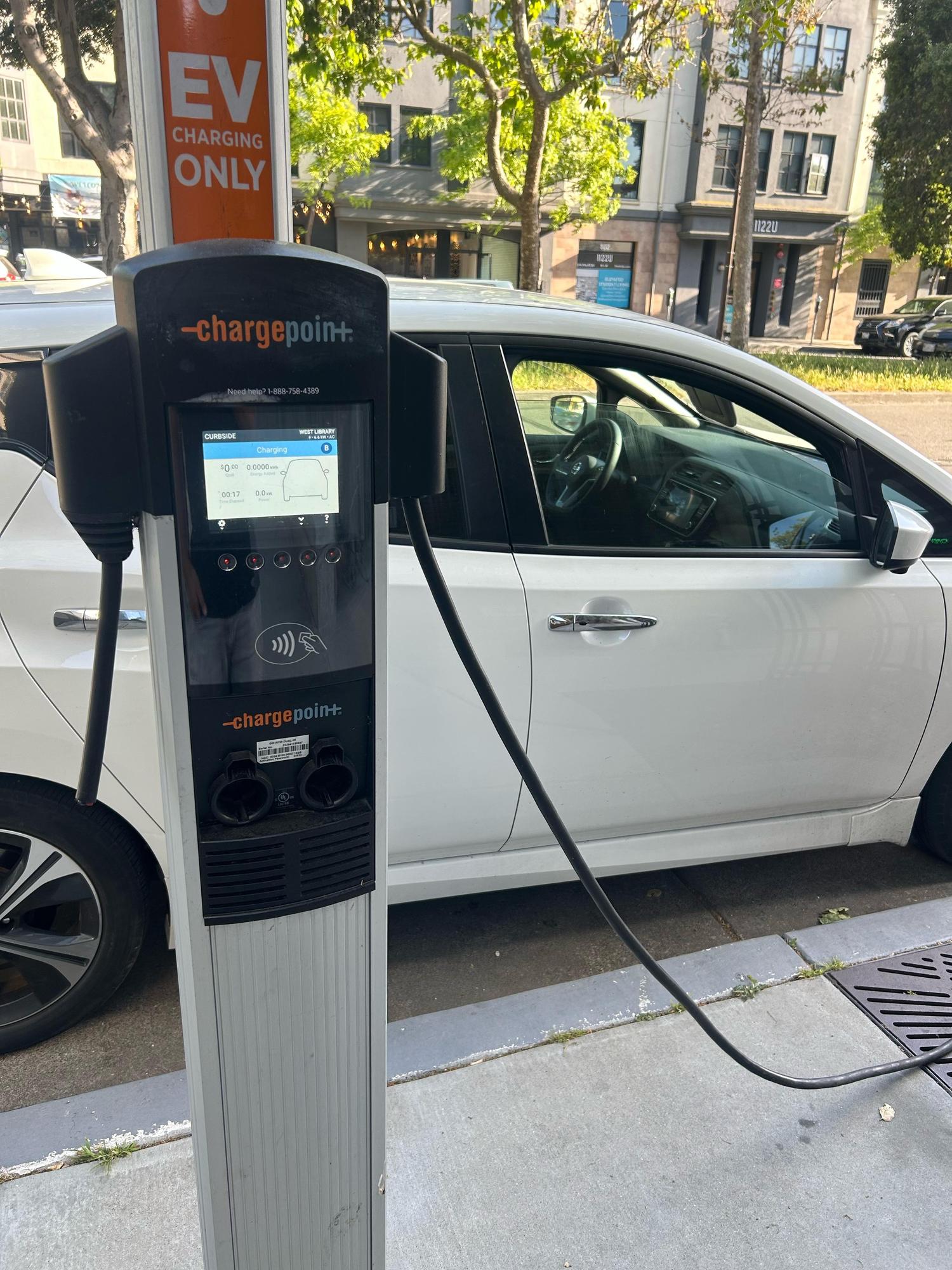 West Branch Berkeley Library | Berkeley, CA | EV Station