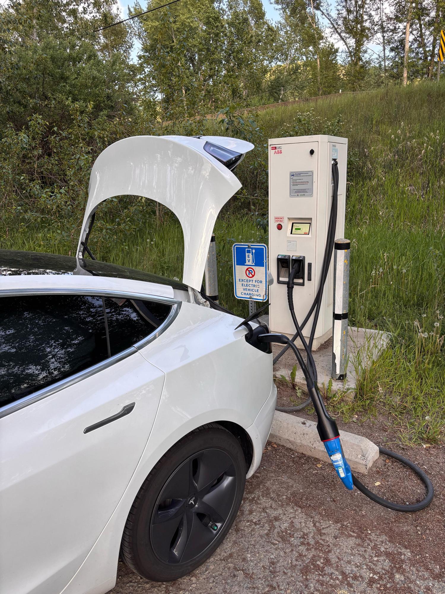 Little Fort Rest Area | Little Fort, BC | EV Station