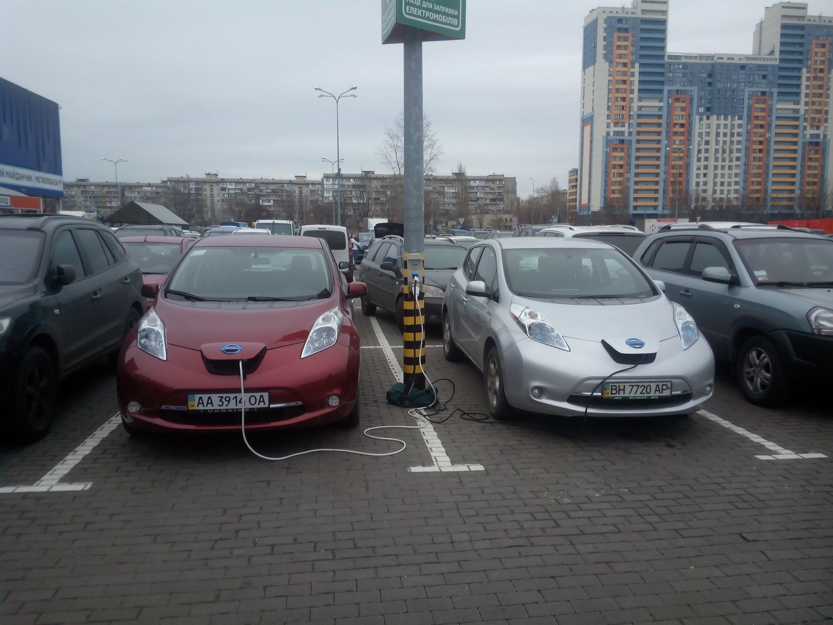 Epicenter K - столб D | Kyiv, Kyiv city | EV Station