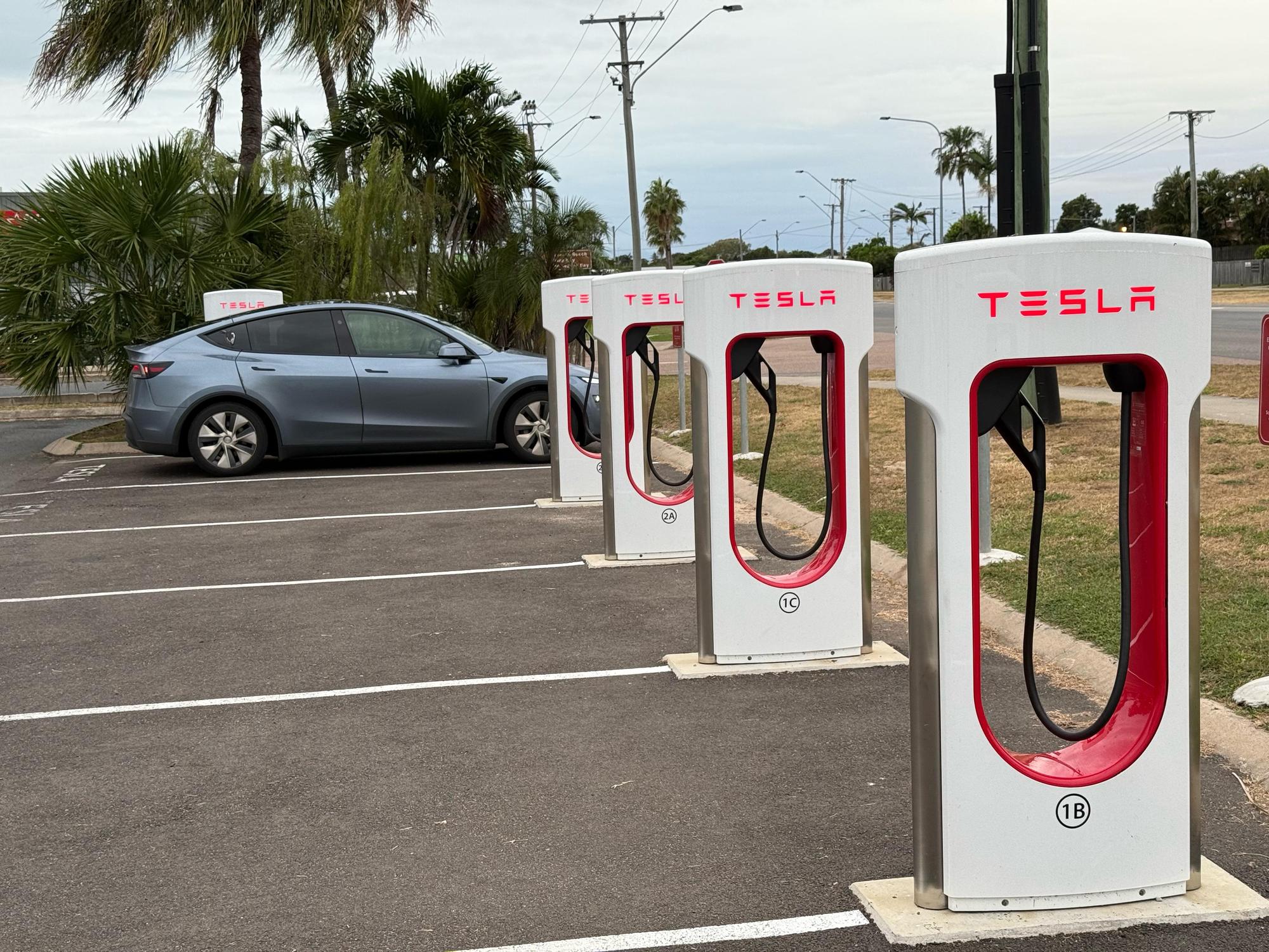 Centre Point Plaza | Bowen, QLD | EV Station