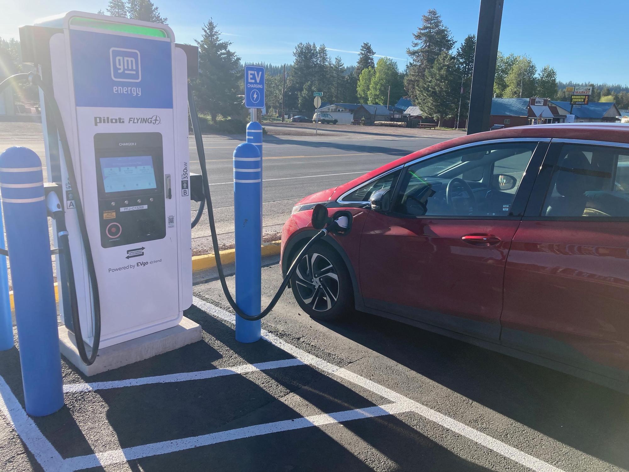 Pilot Travel Center Chemult | Chemult, OR | EV Station