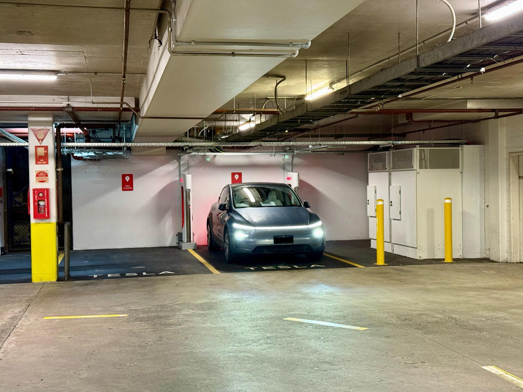 Springwood Mall | Springwood, QLD | EV Station