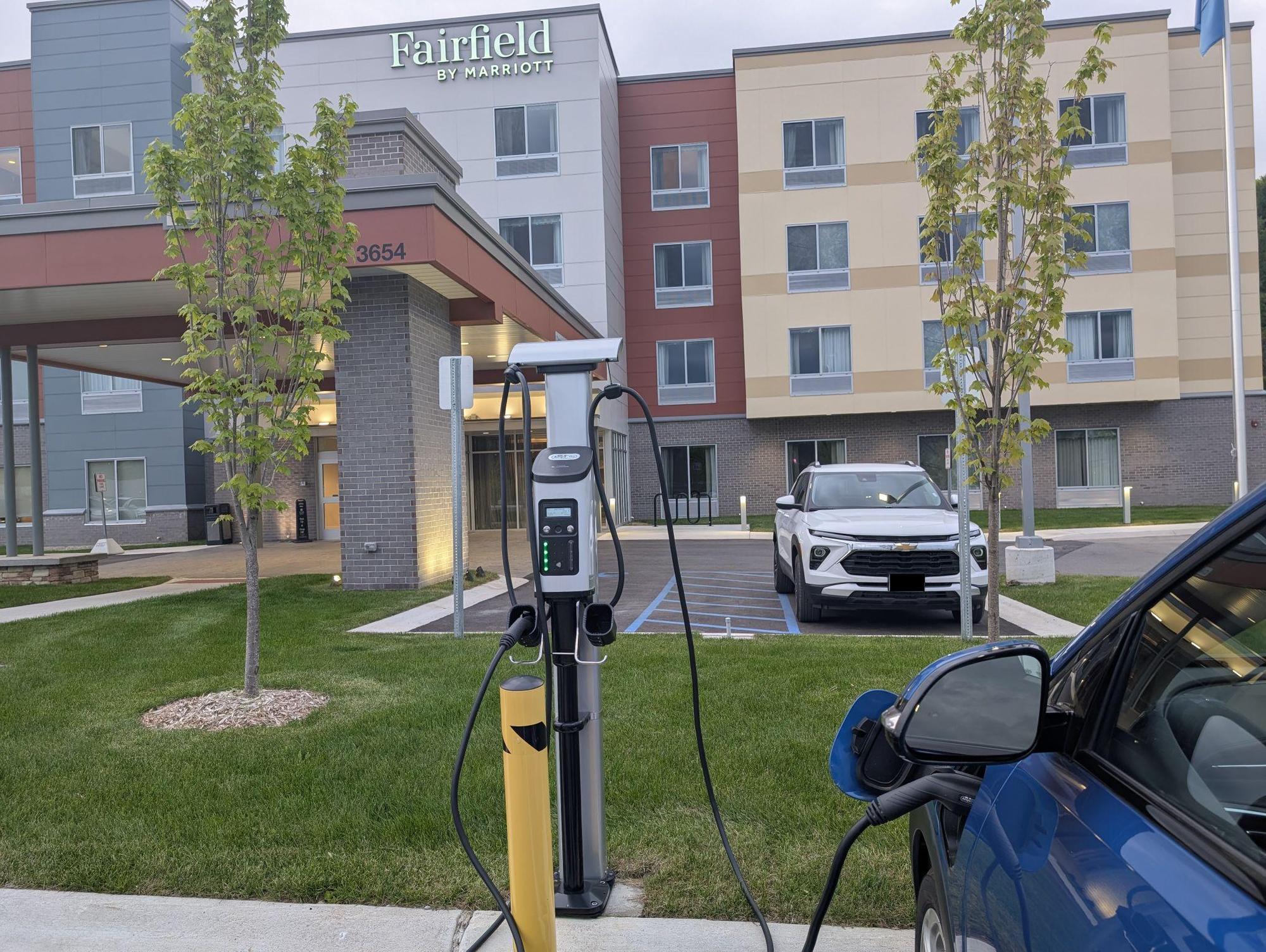 Fairfield Hotel | Traverse City, MI | EV Station