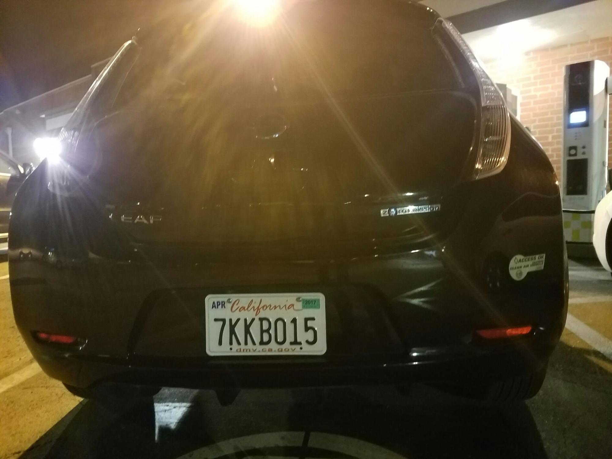 Larwin Square | Tustin, CA | EV Station