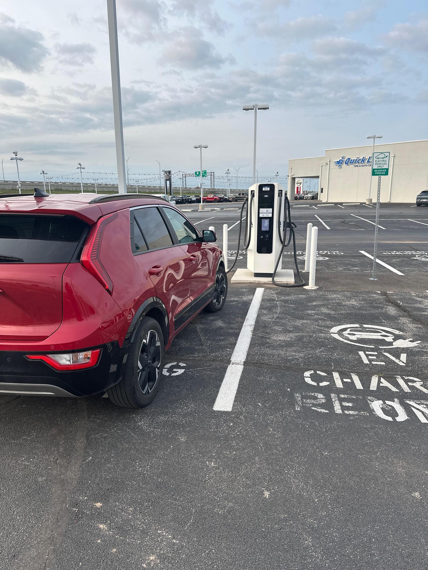 Jim Bass Ford | San Angelo, TX | EV Station