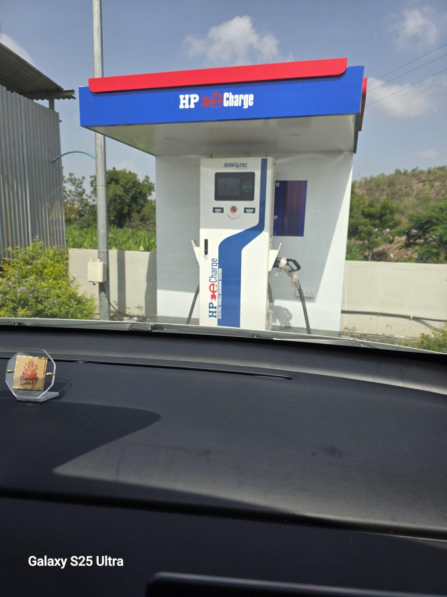 HP Chandroday Petroleum | Hartale, MH | EV Station