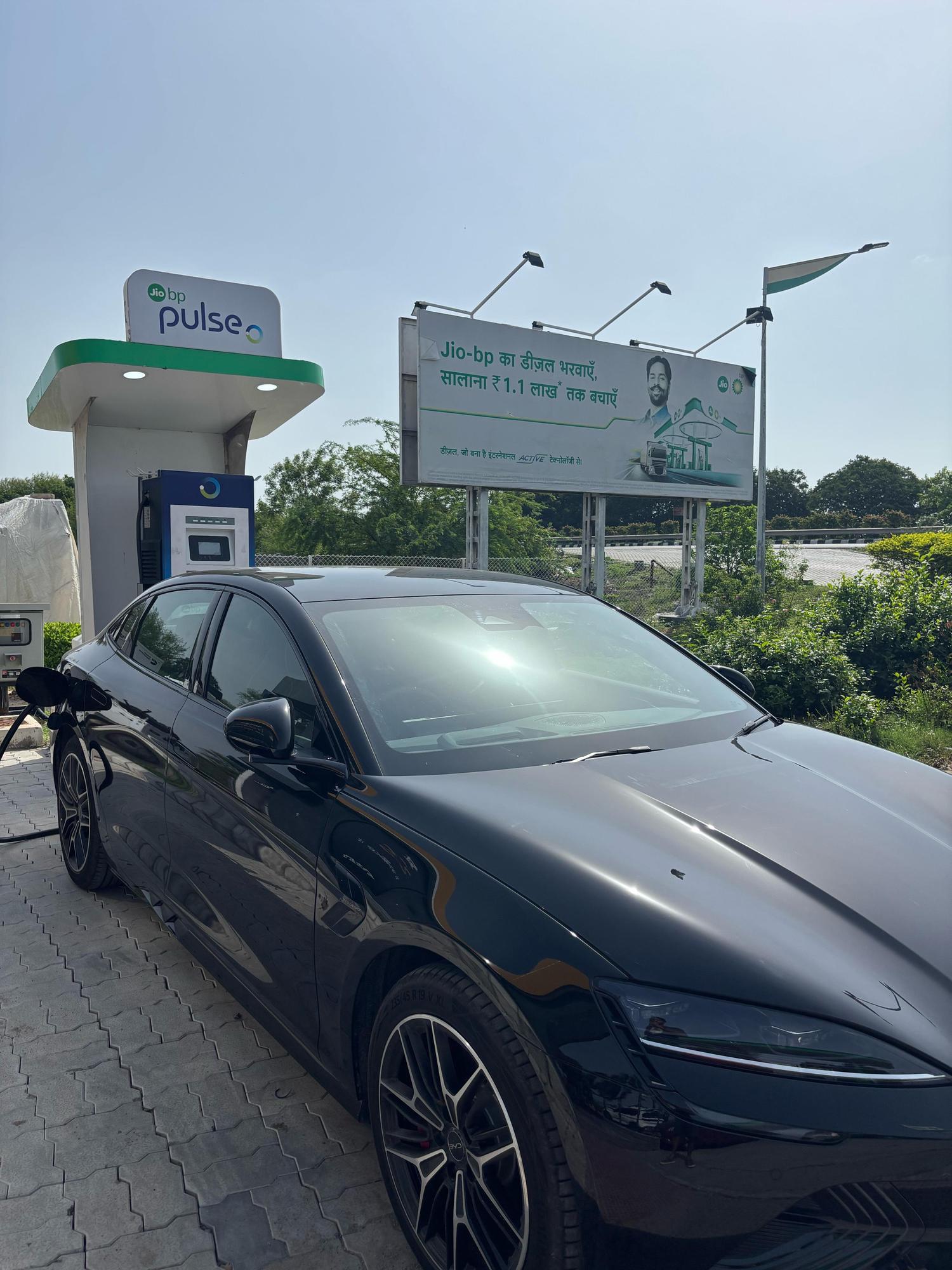 Jio-Bp Mobility Station , Armur -60kW | Perkit, TS | EV Station