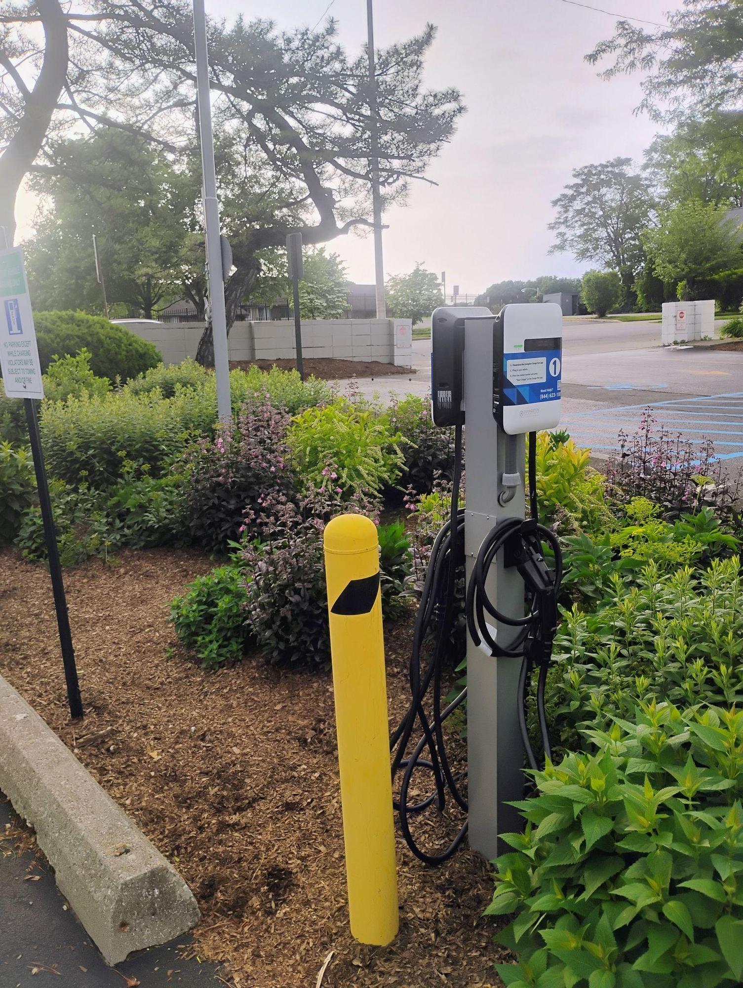 Mid Hudson Library System | Poughkeepsie, NY | EV Station