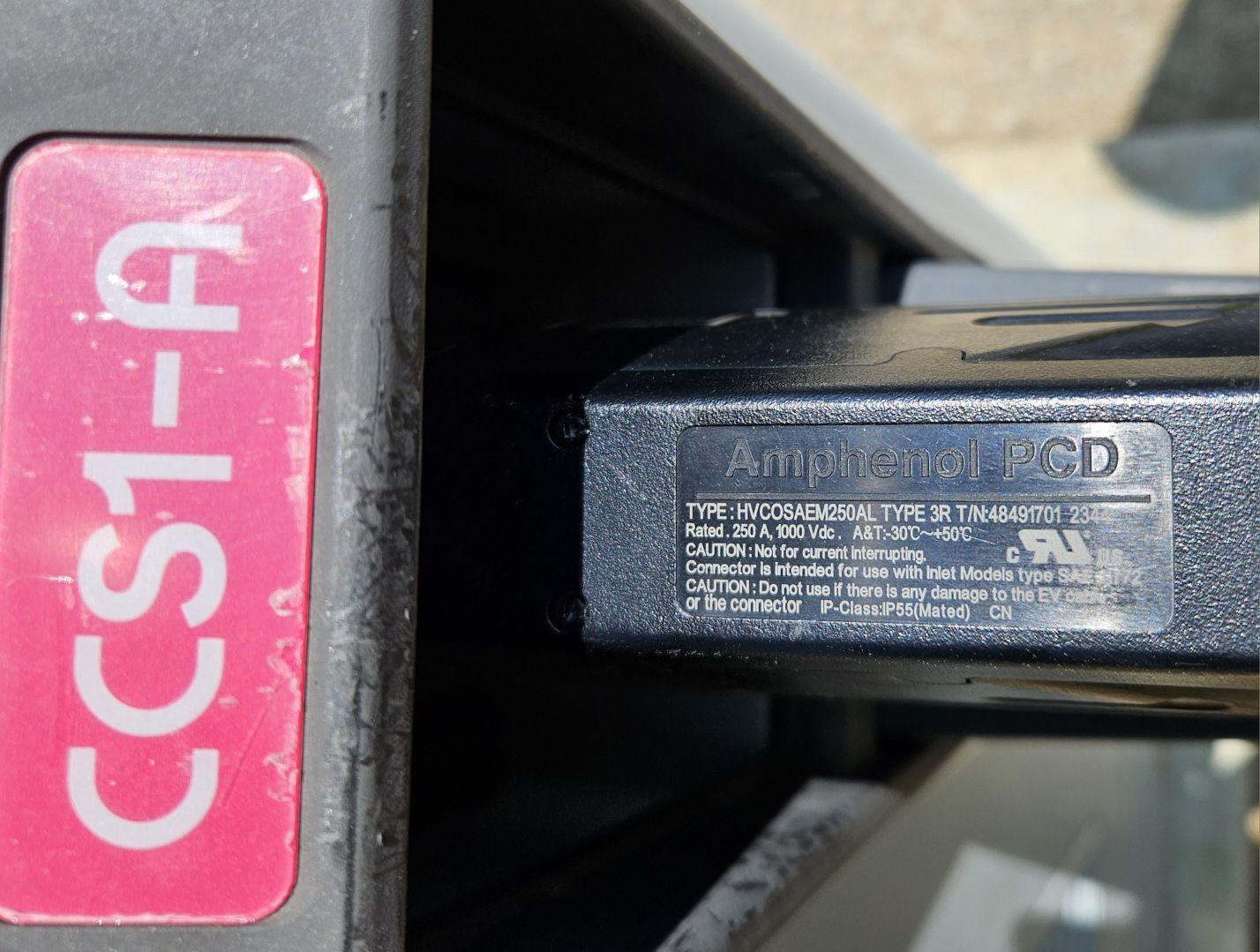 Radisson Hotel Akron/Fairlawn | Akron, OH | EV Station