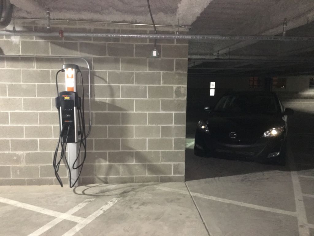 The Offices at 3 Crossings | Pittsburgh, PA | EV Station
