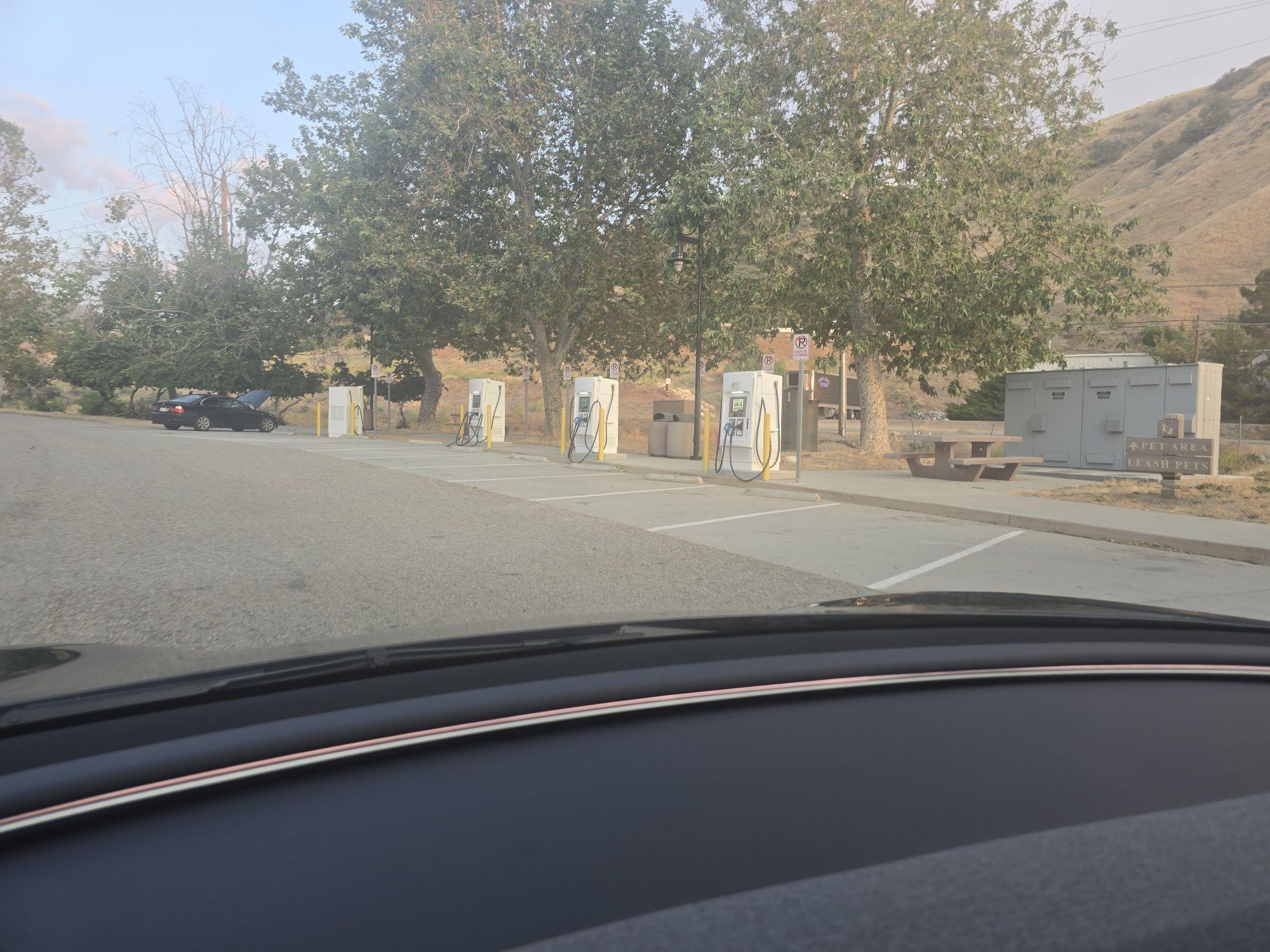 Tejon Pass Rest Area - Southbound | Lebec, CA | EV Station