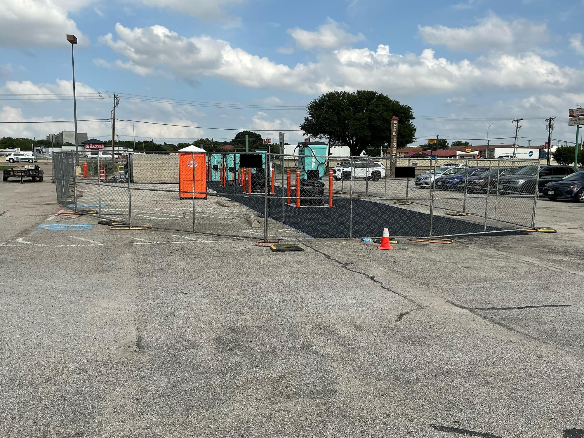 IONNA Plano, TX Rechargery Relay - N Central Expy | Plano, TX | EV Station