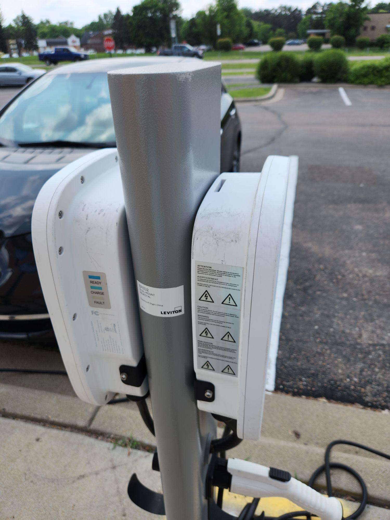Goodwill | Chanhassen, MN | EV Station