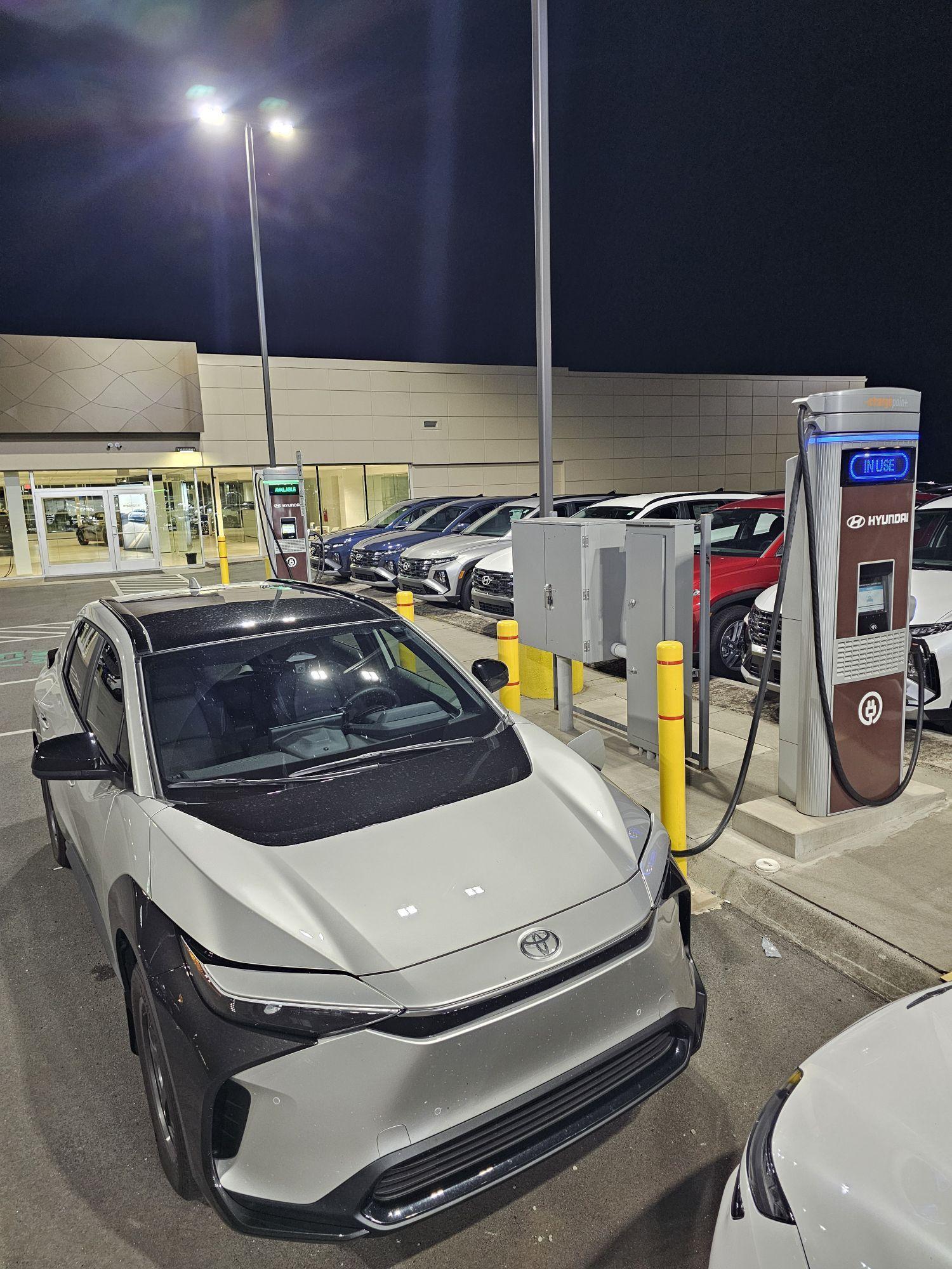 Paramount Hyundai | Hickory, NC | EV Station