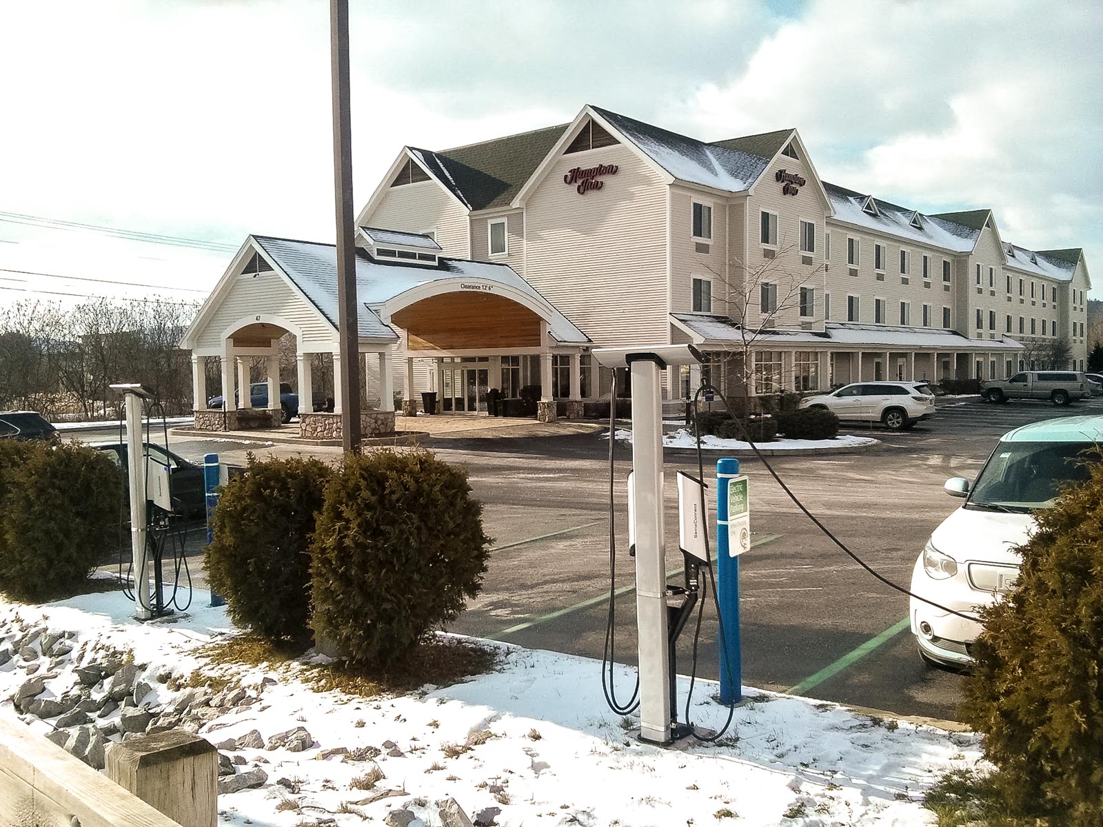 Hampton Inn | Rutland, VT | EV Station