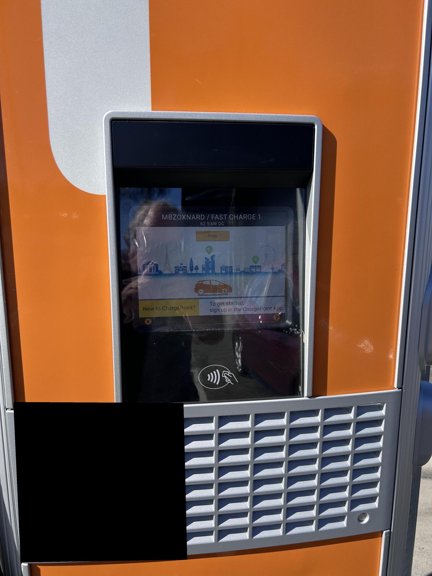 Mercedes Benz of Oxnard | Oxnard, CA | EV Station