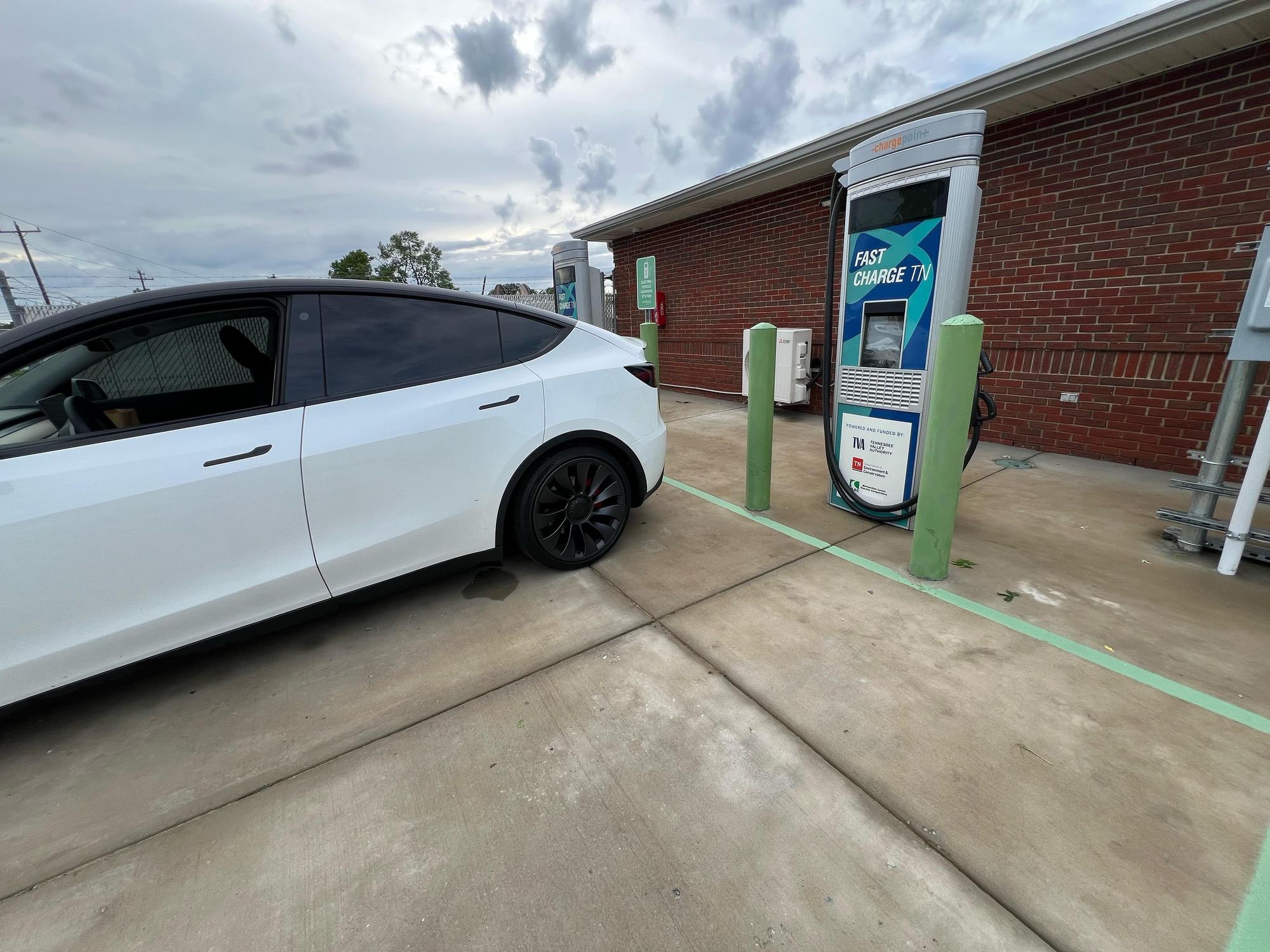 Meriwether Lewis Electric Cooperative | Hohenwald, TN | EV Station