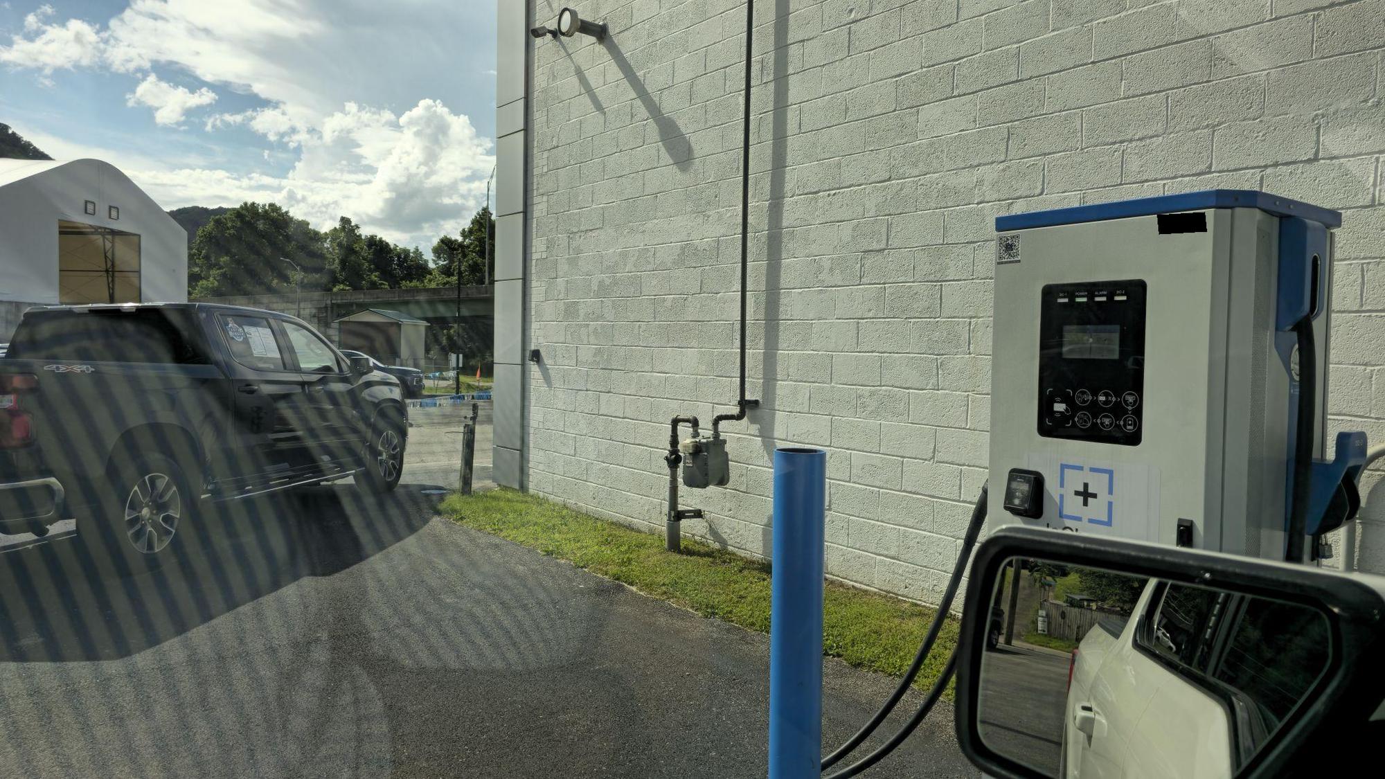 Paul White Chevrolet | Chelyan, WV | EV Station