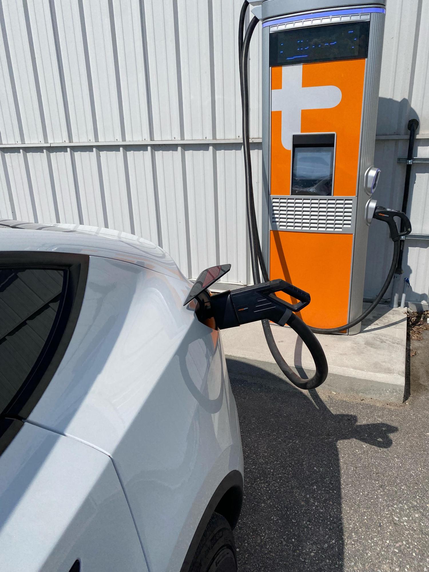 Fort Frances GM | Fort Frances, ON | EV Station