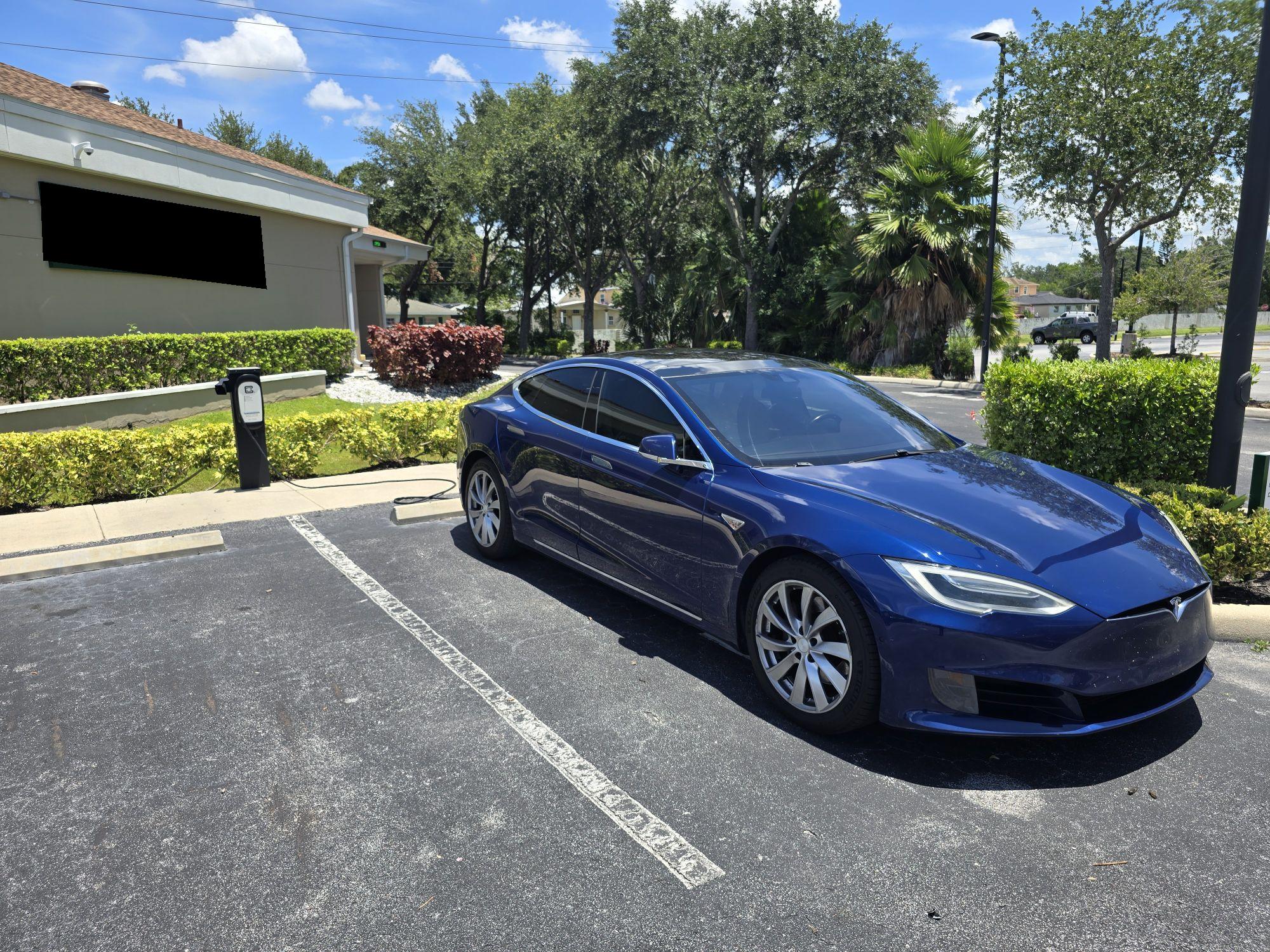Bay First Bank | Tampa, FL | EV Station