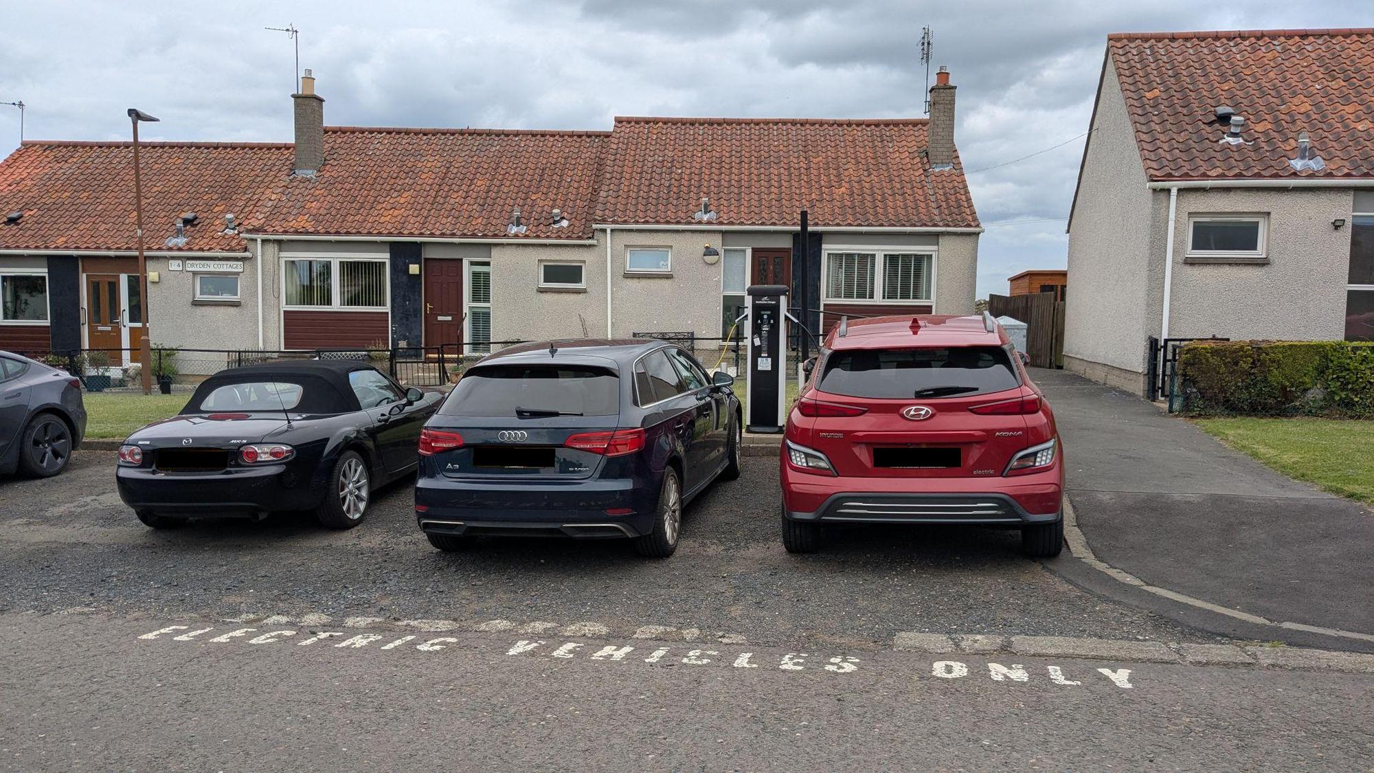 East Saltoun Parking/Charging | Pencaitland, Scotland | EV Station