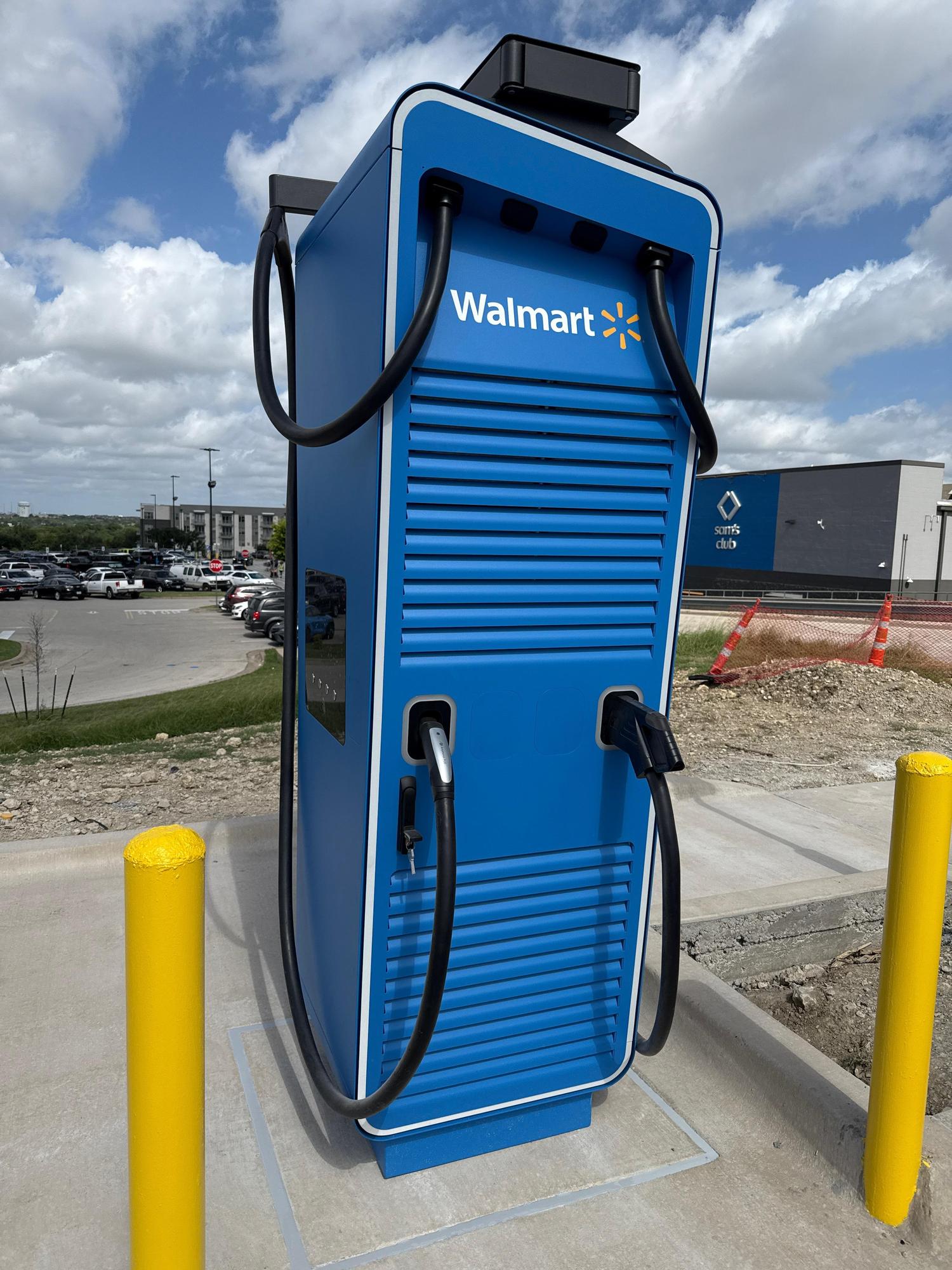 Walmart Supercenter #807 | North Richland Hills, TX | EV Station