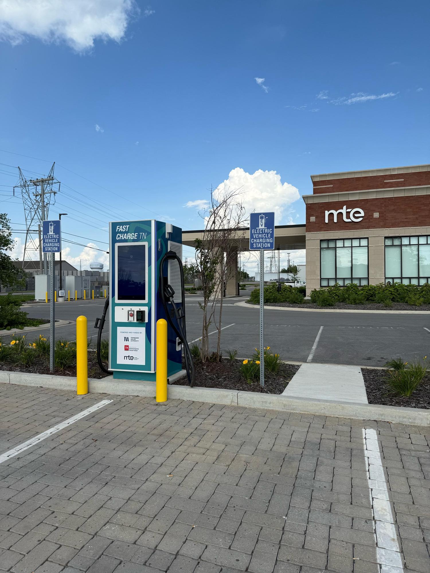Middle Tennessee Electric Main Office | Murfreesboro, TN | EV Station