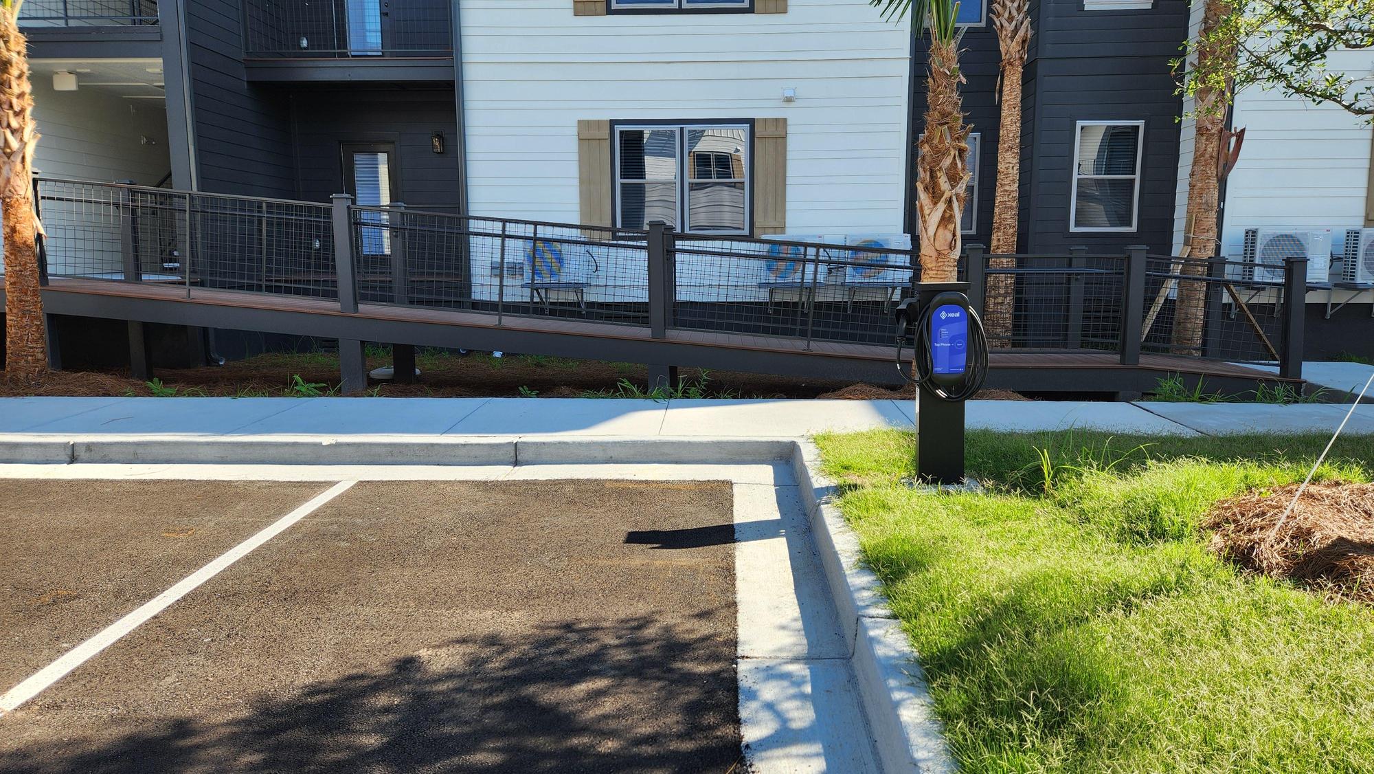 Pointe Grand at Island View | Brunswick, GA | EV Station