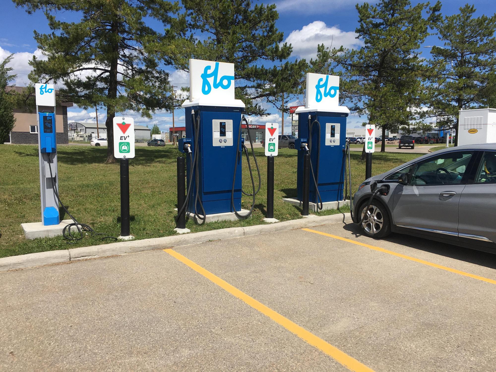 Canadian Tire Edson | Edson, AB | EV Station