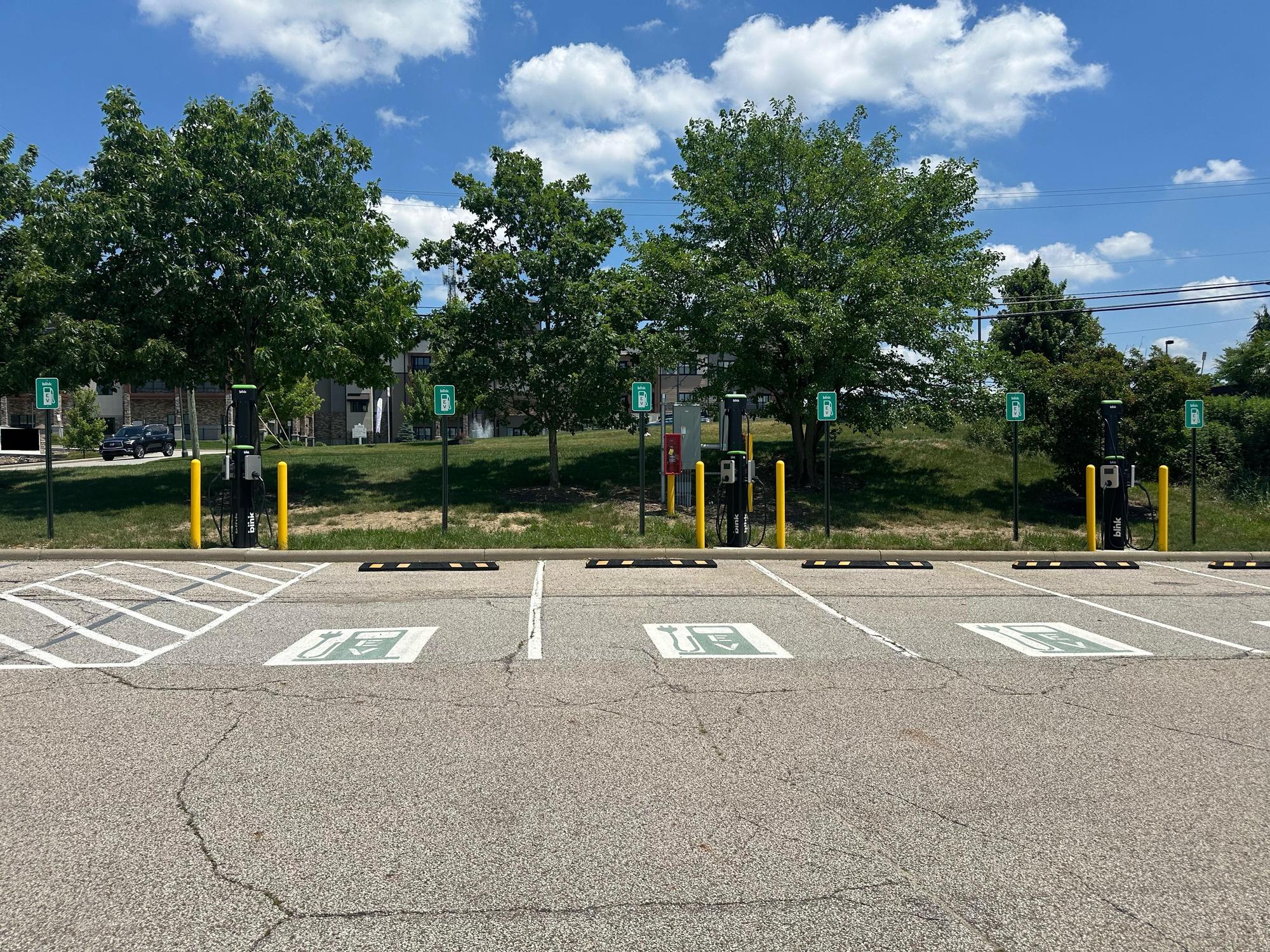 Cleveland clinic's Akron General Stow (Coming Soon) | Stow, OH | EV Station