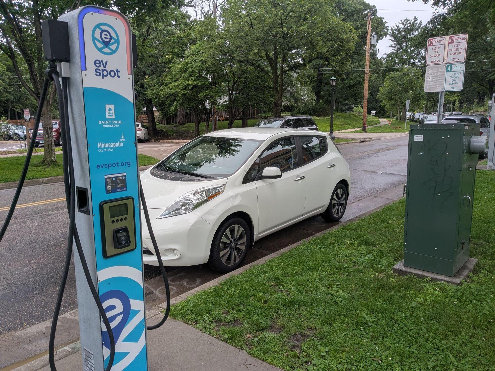 St. Anthony Park Library | St Paul, MN | EV Station