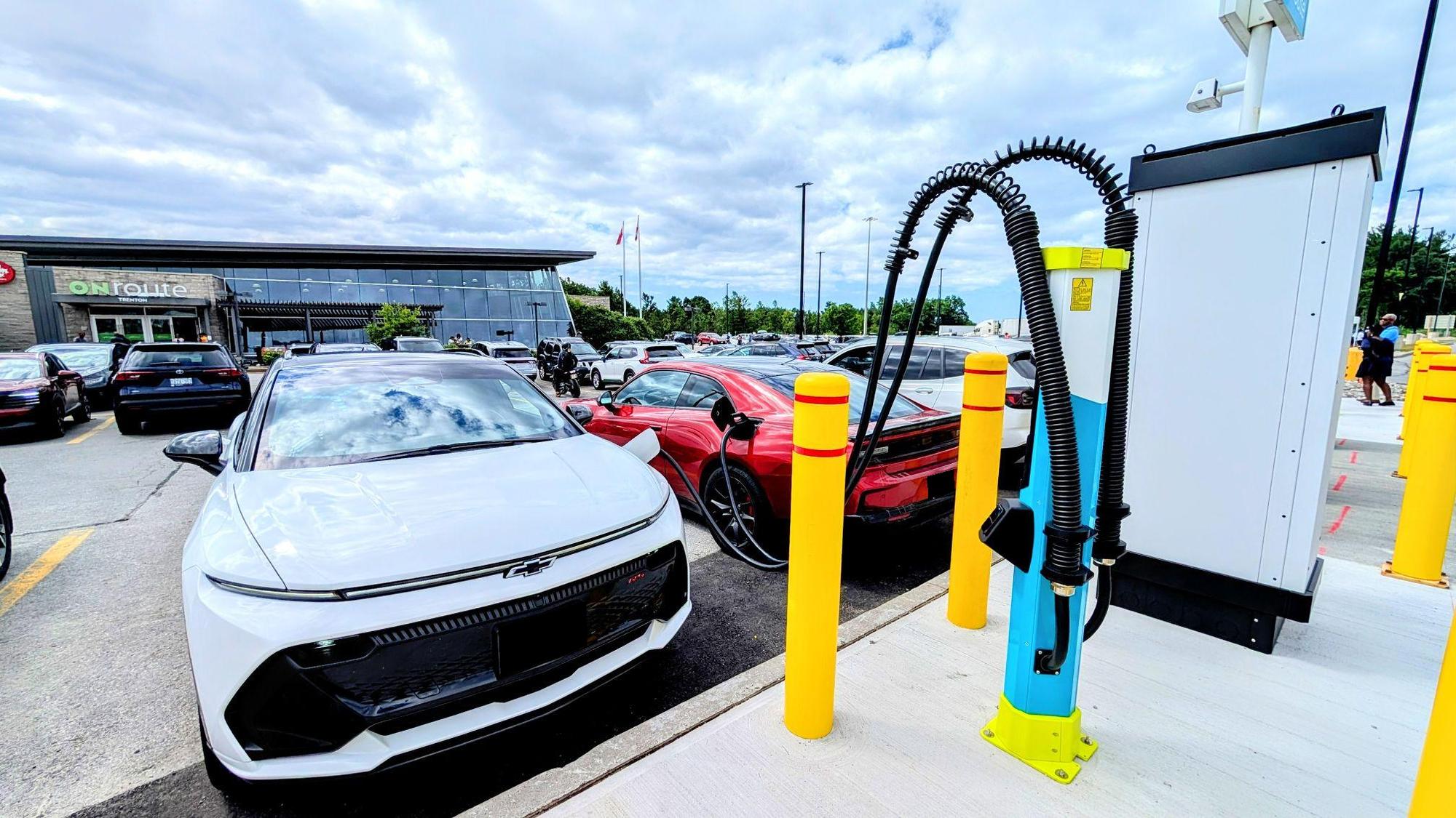 ONroute Trenton South 401 Eastbound | Brighton, ON | EV Station