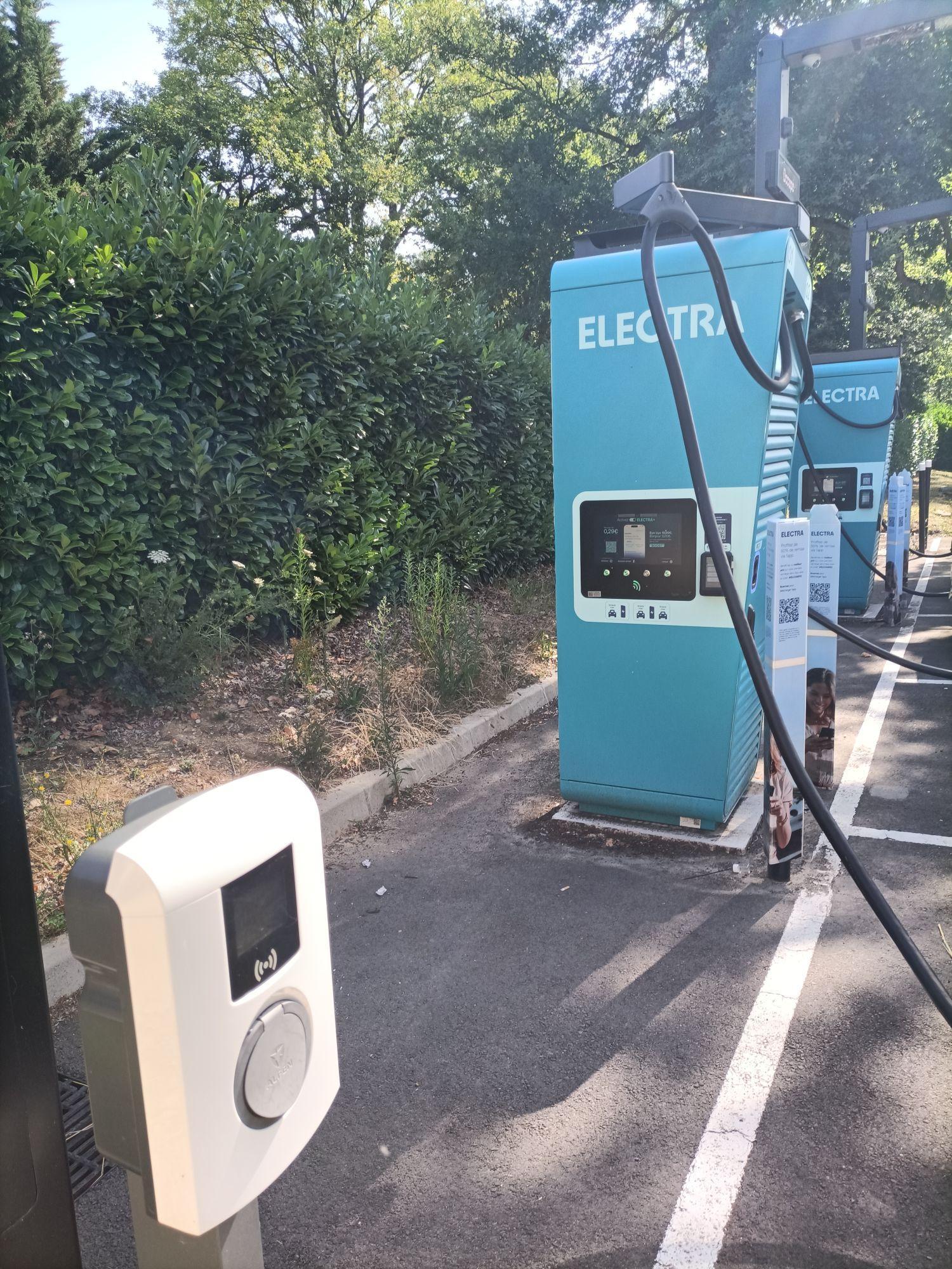 Le Swing | Vaucresson, IDF | EV Station