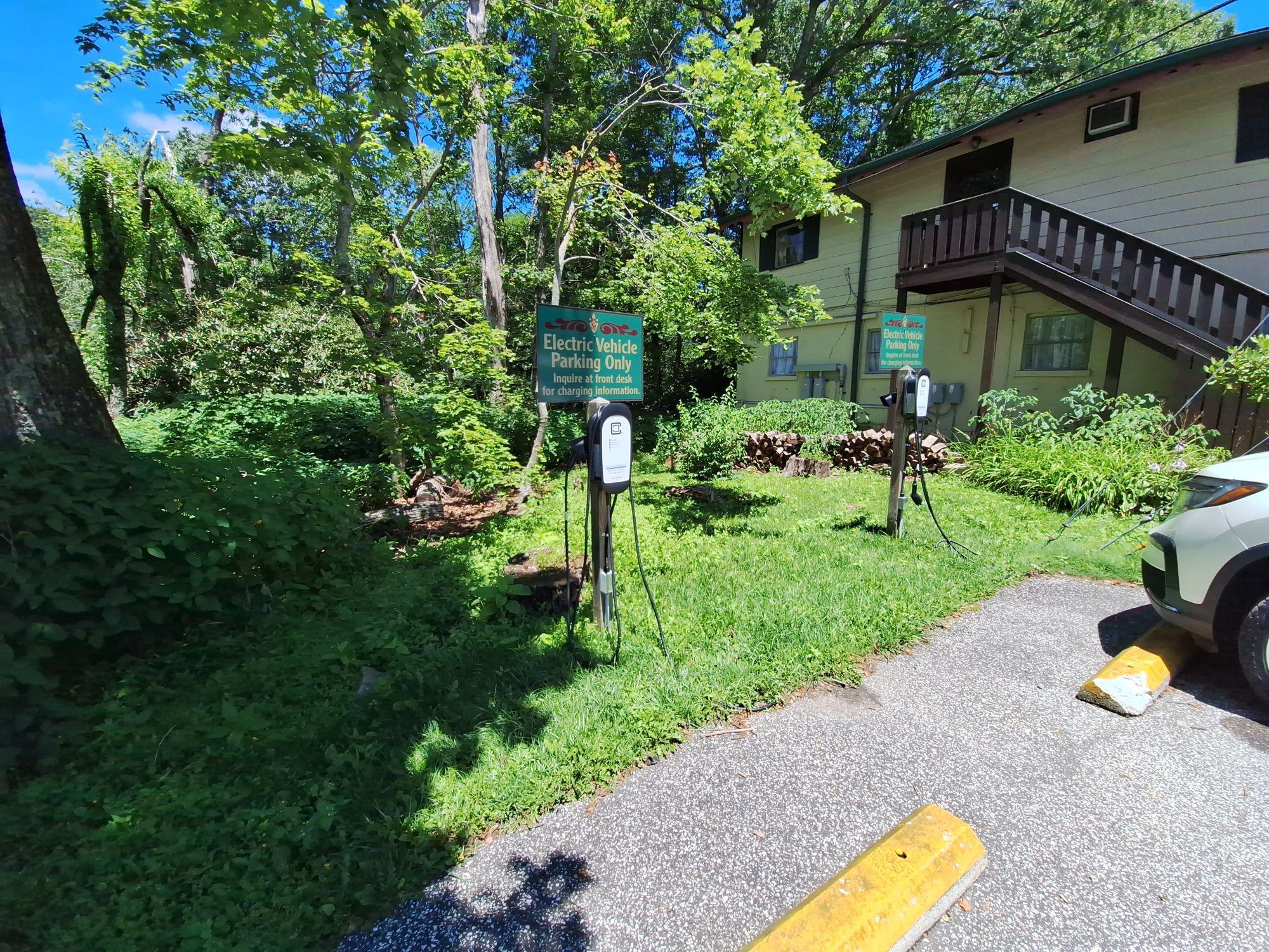 Switzerland Inn | Marion, NC | EV Station