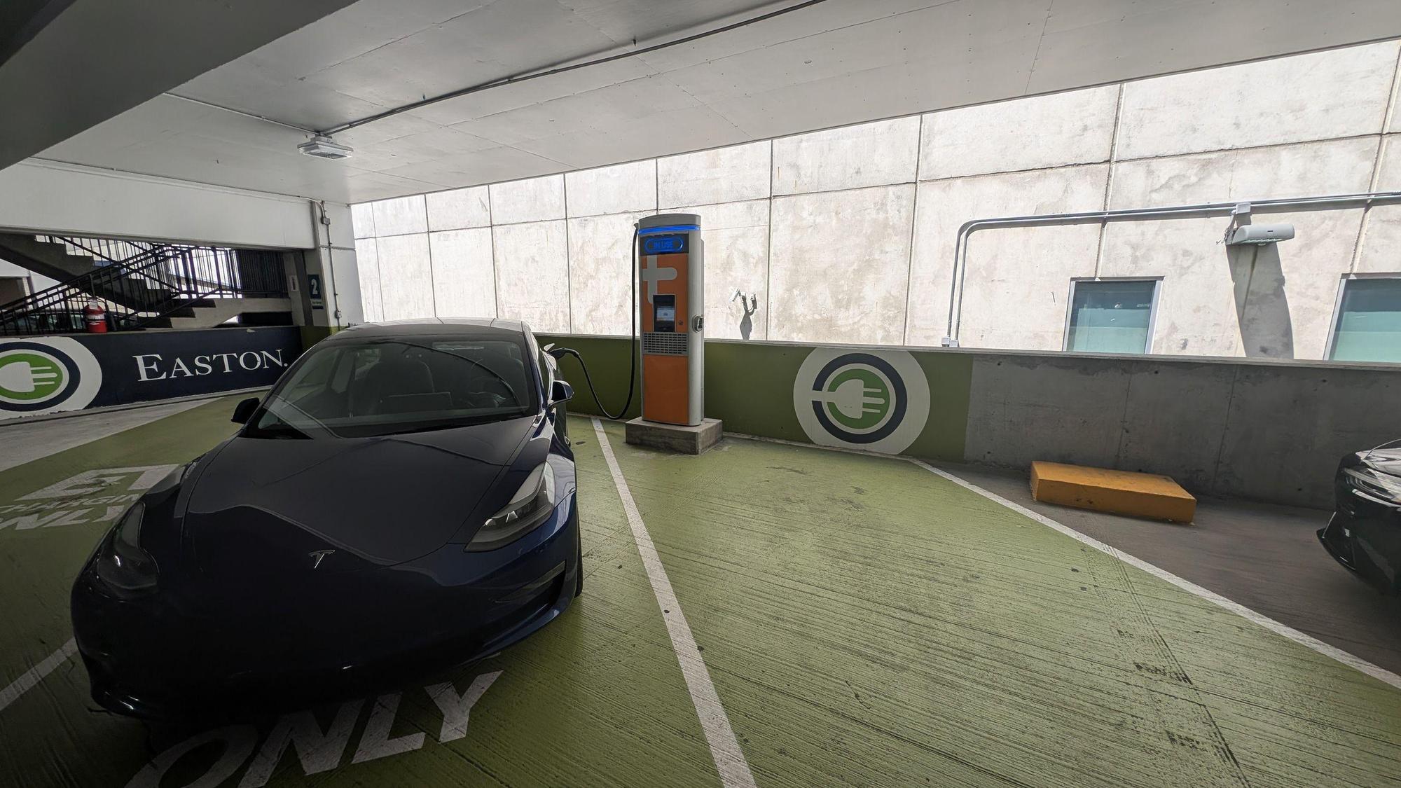 Easton Town Center - East Garage | Columbus, OH | EV Station