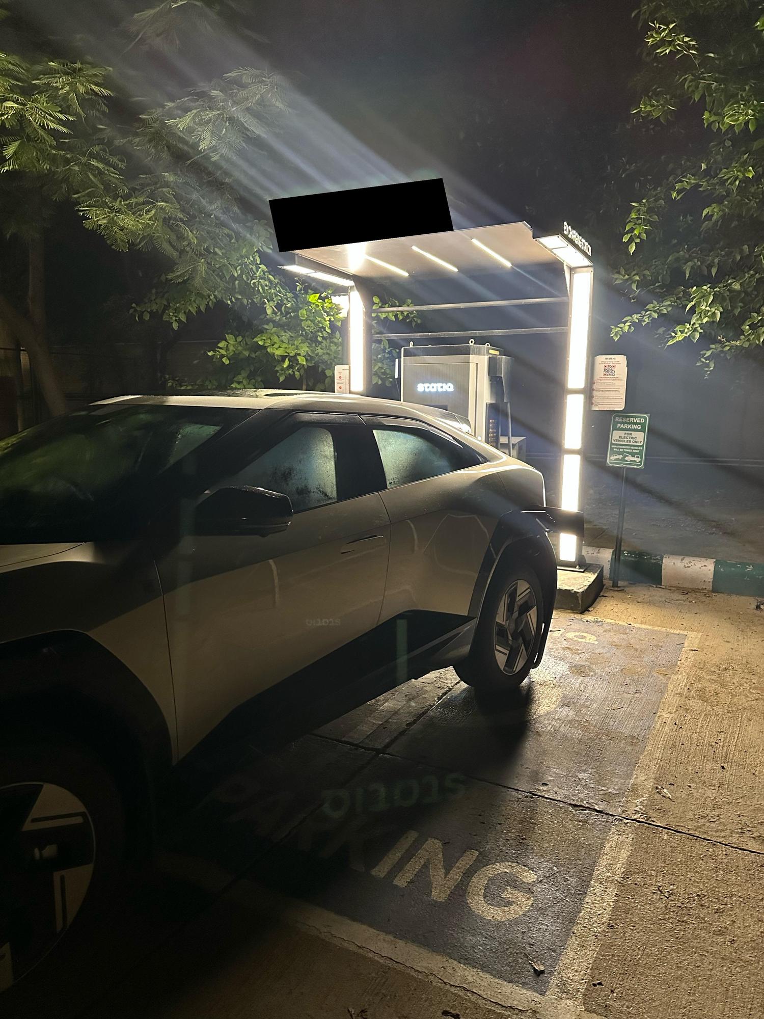 Statiq Charger JP Palace | Agra, UP | EV Station
