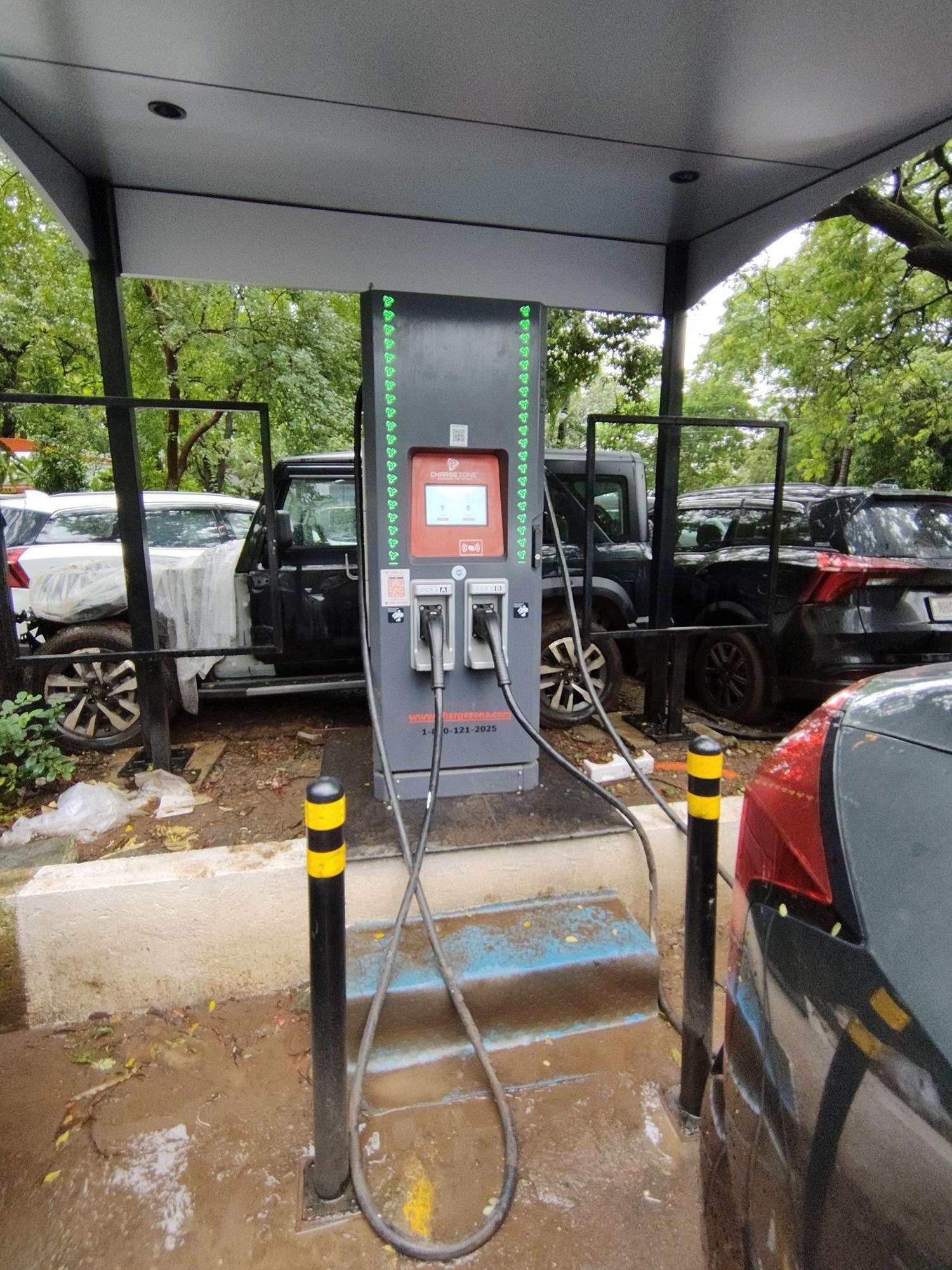 Modi Mahindra Chargezone | Thane, MH | EV Station