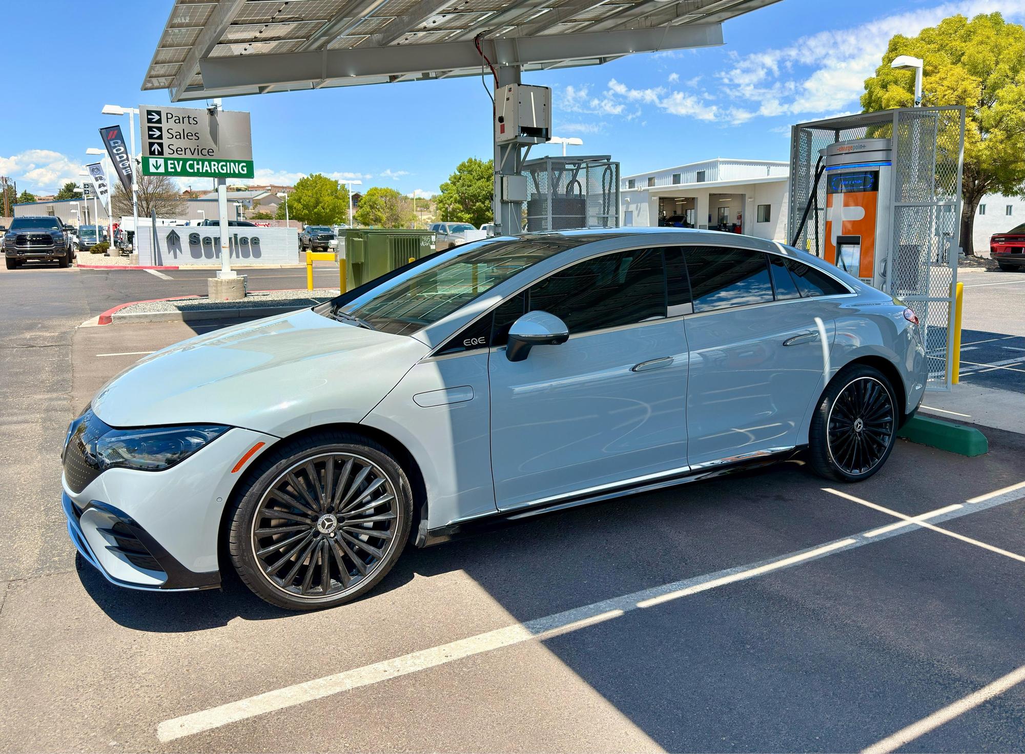 Melloy Dodge | Albuquerque, NM | EV Station