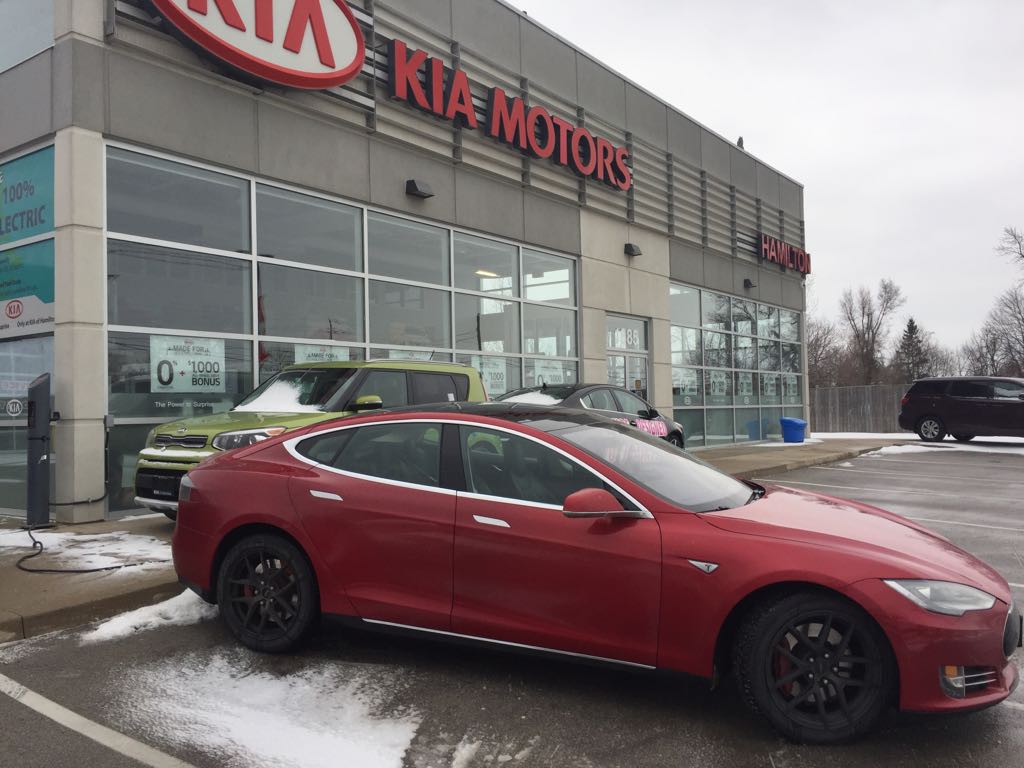 Kia of Hamilton | Hamilton, ON | EV Station