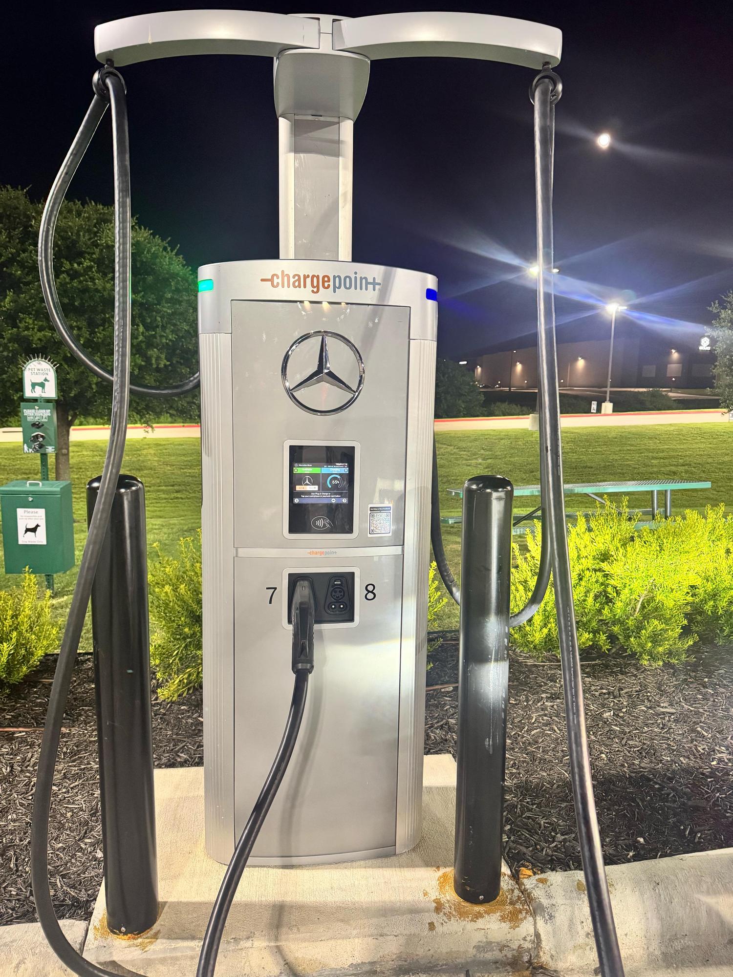 Buc-ee's Temple, TX | Mercedes-Benz High-Power Charging | Temple, TX ...
