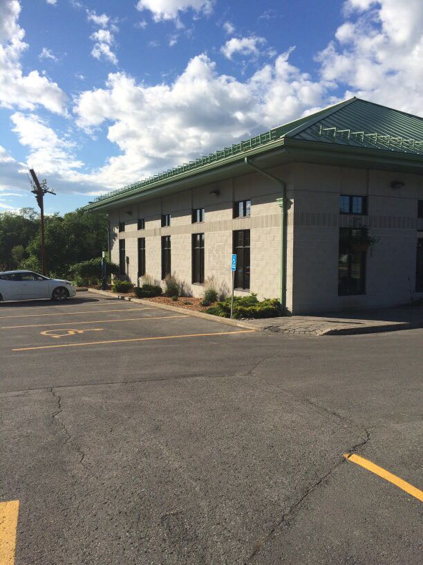 Rigaud Public Library | Rigaud, QC | EV Station