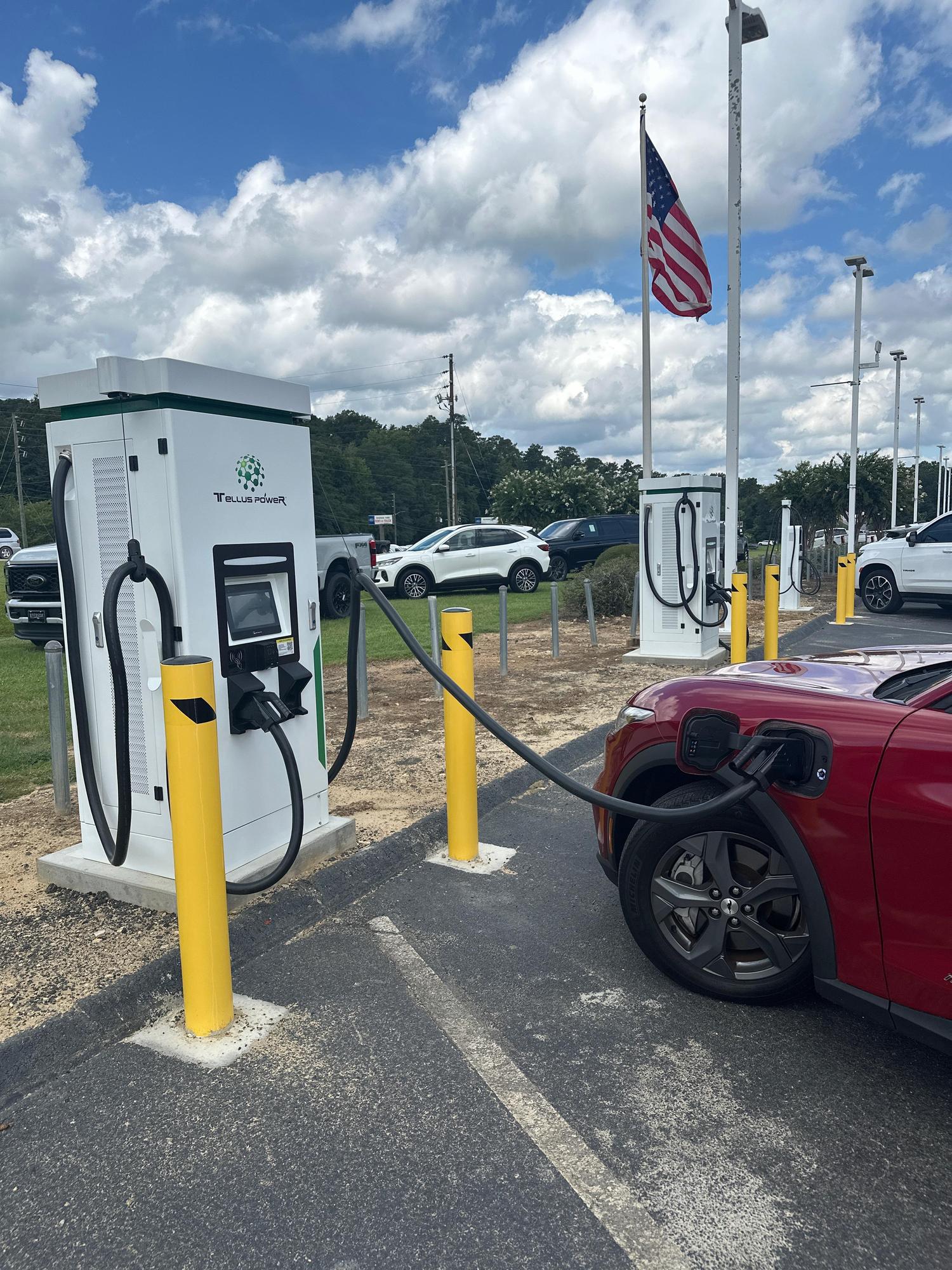 Riverside Ford Lincoln | Macon, GA | EV Station