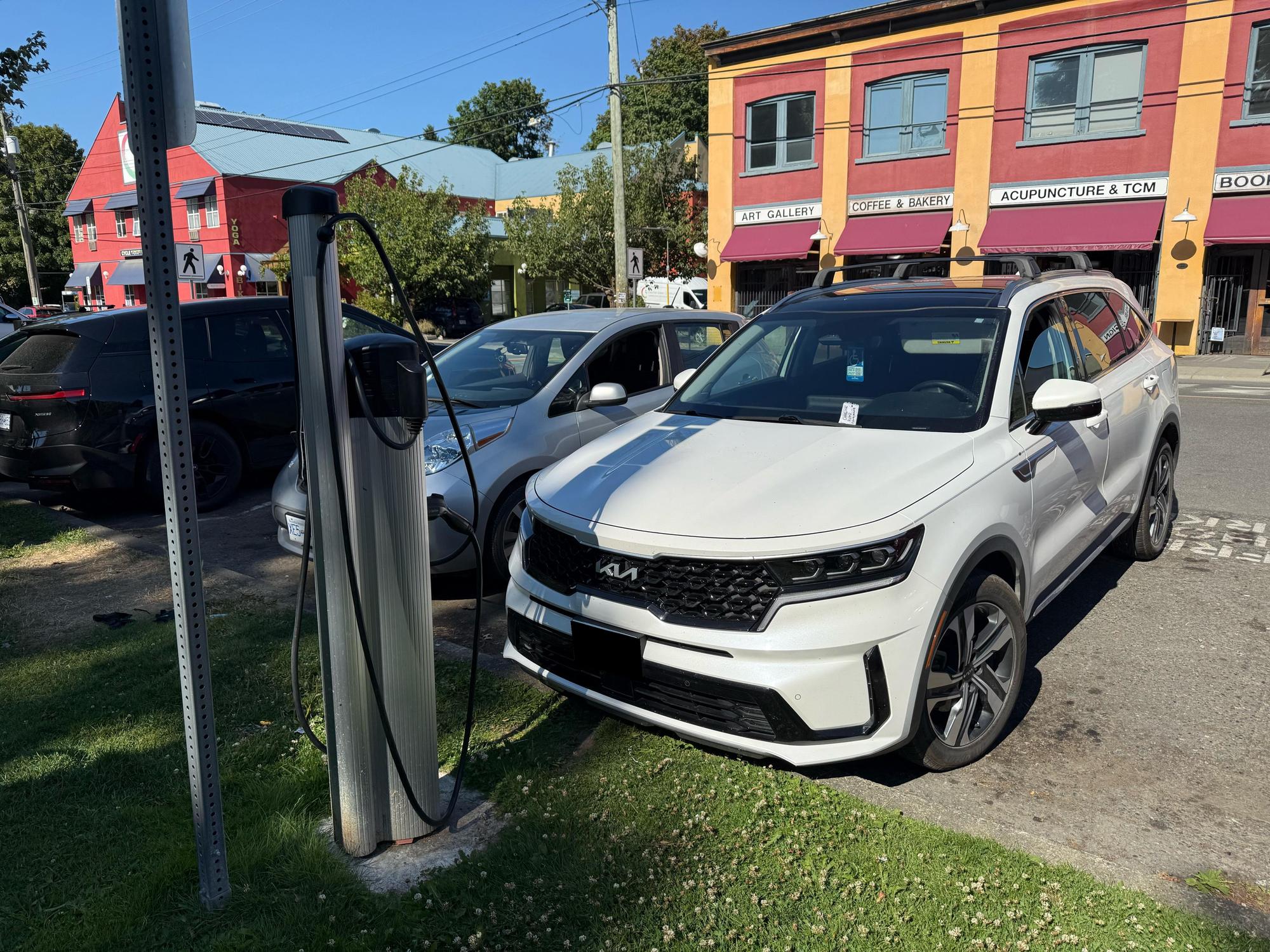 330 Duncan St Parking (1) | Duncan, BC | EV Station