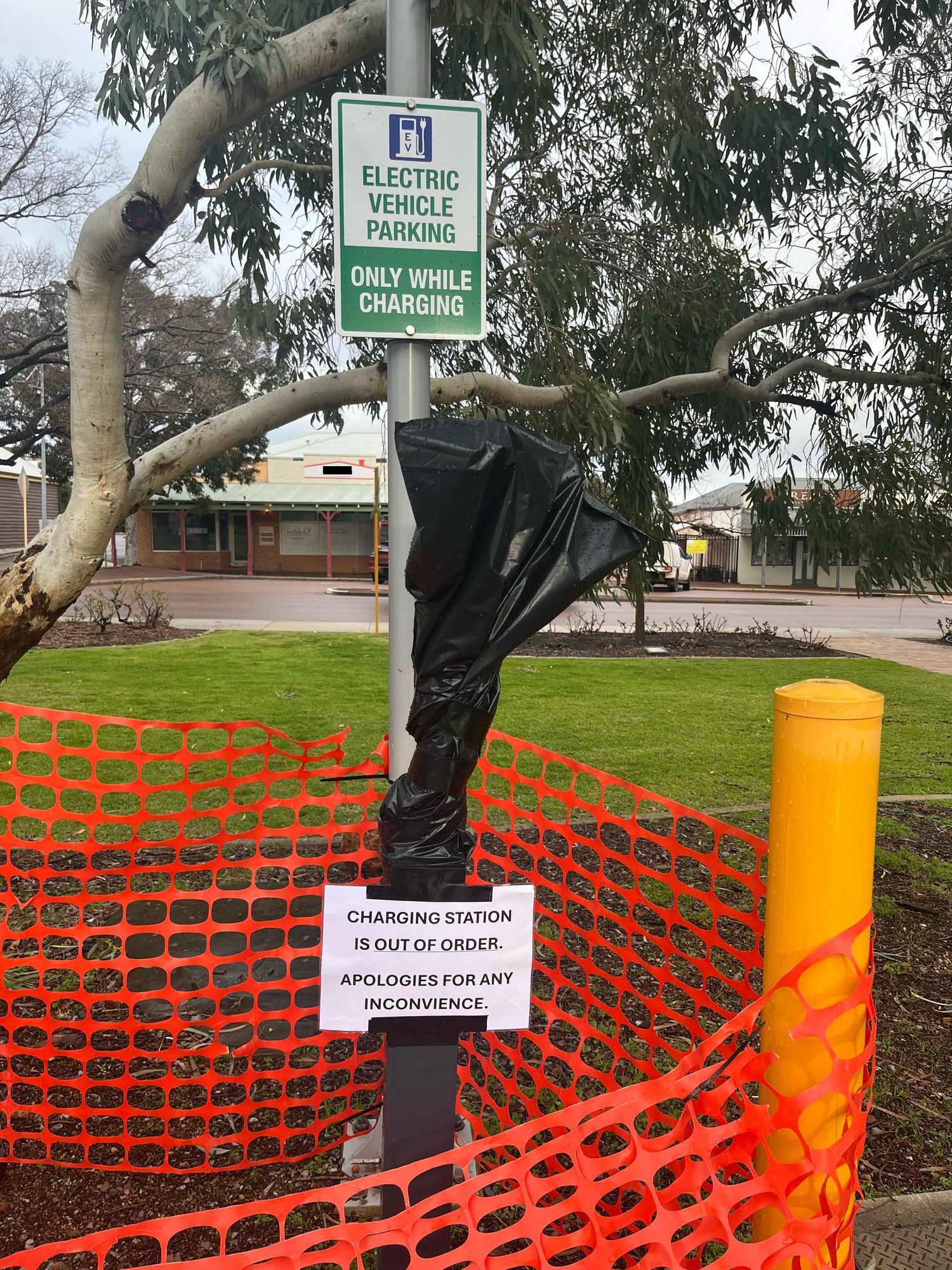 Kalamunda Library | Kalamunda, WA | EV Station