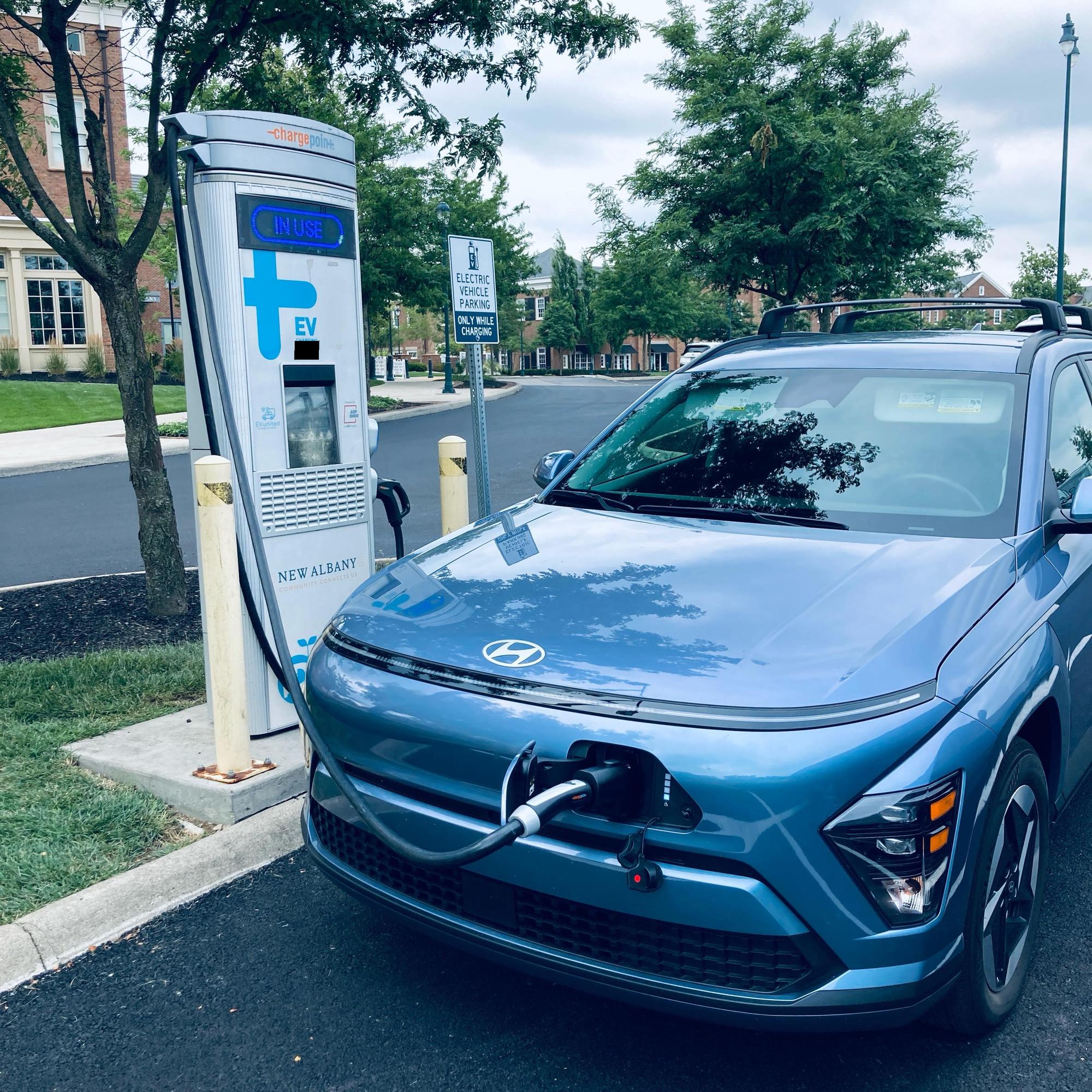 Philip Heit Center for Healthy New Albany | New Albany, OH | EV Station